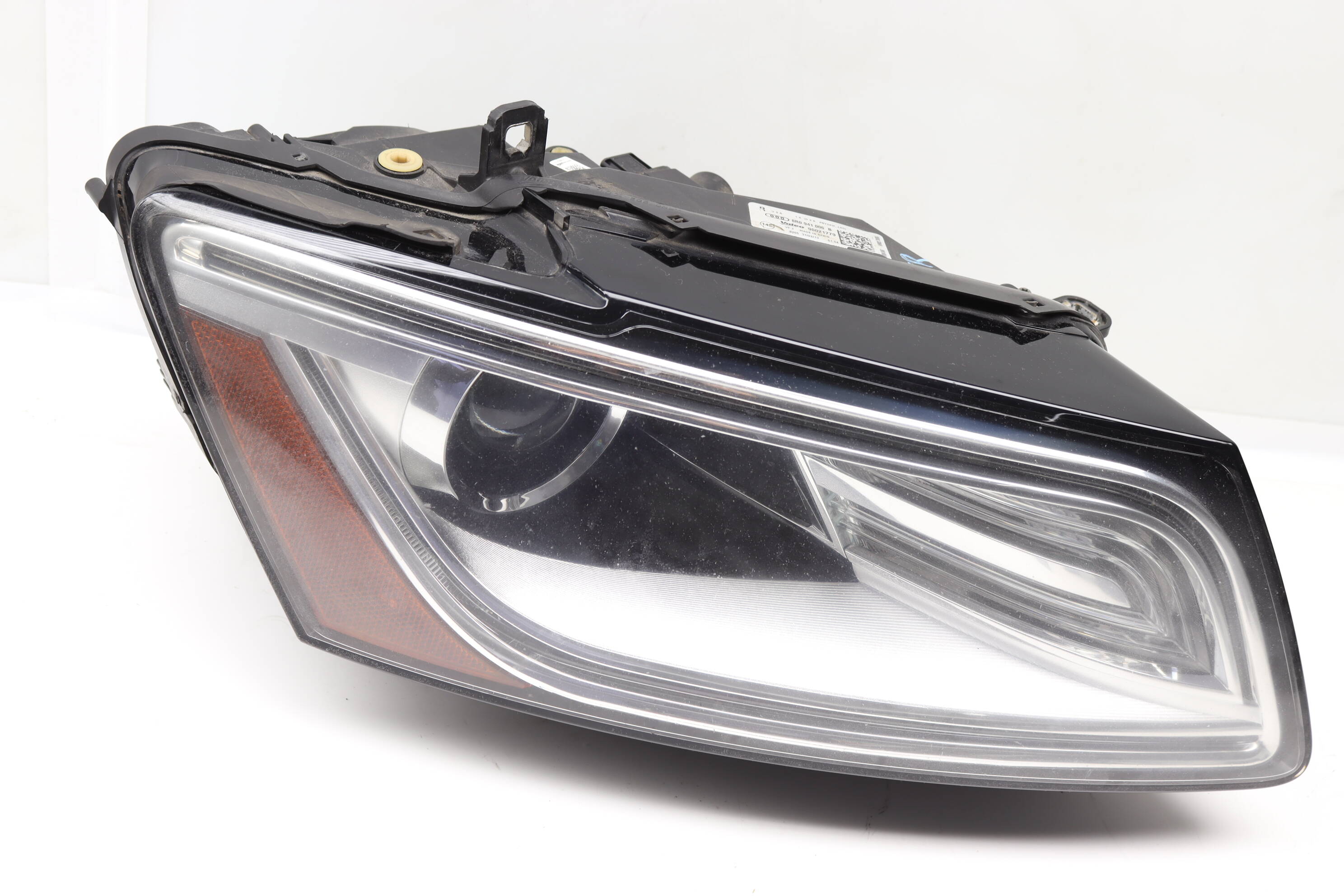 Audi Right Hid Xenon Headlight / Headlamp (Q5, SQ5) 8R0941006B