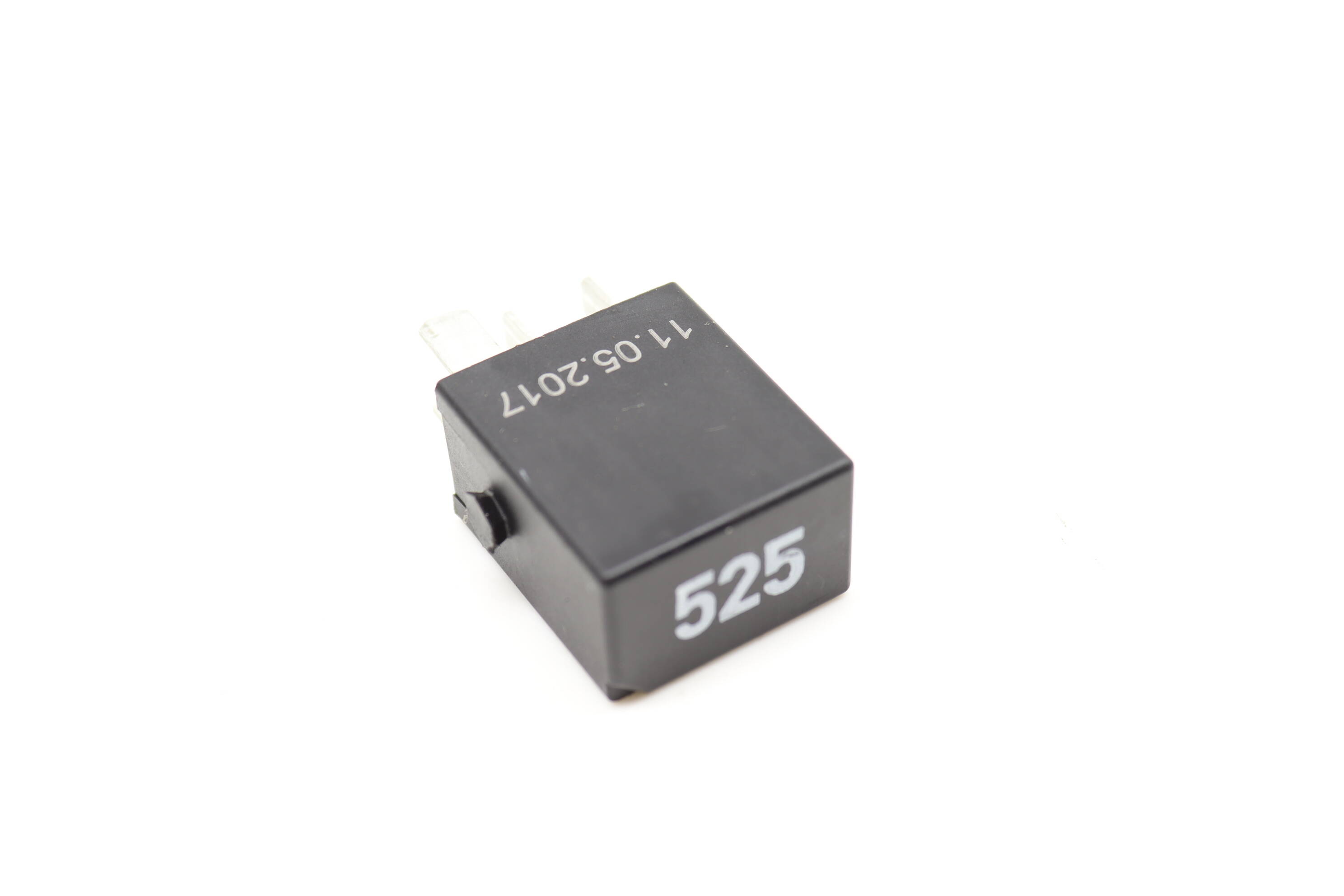 VW Relay # 525 3Q0951253