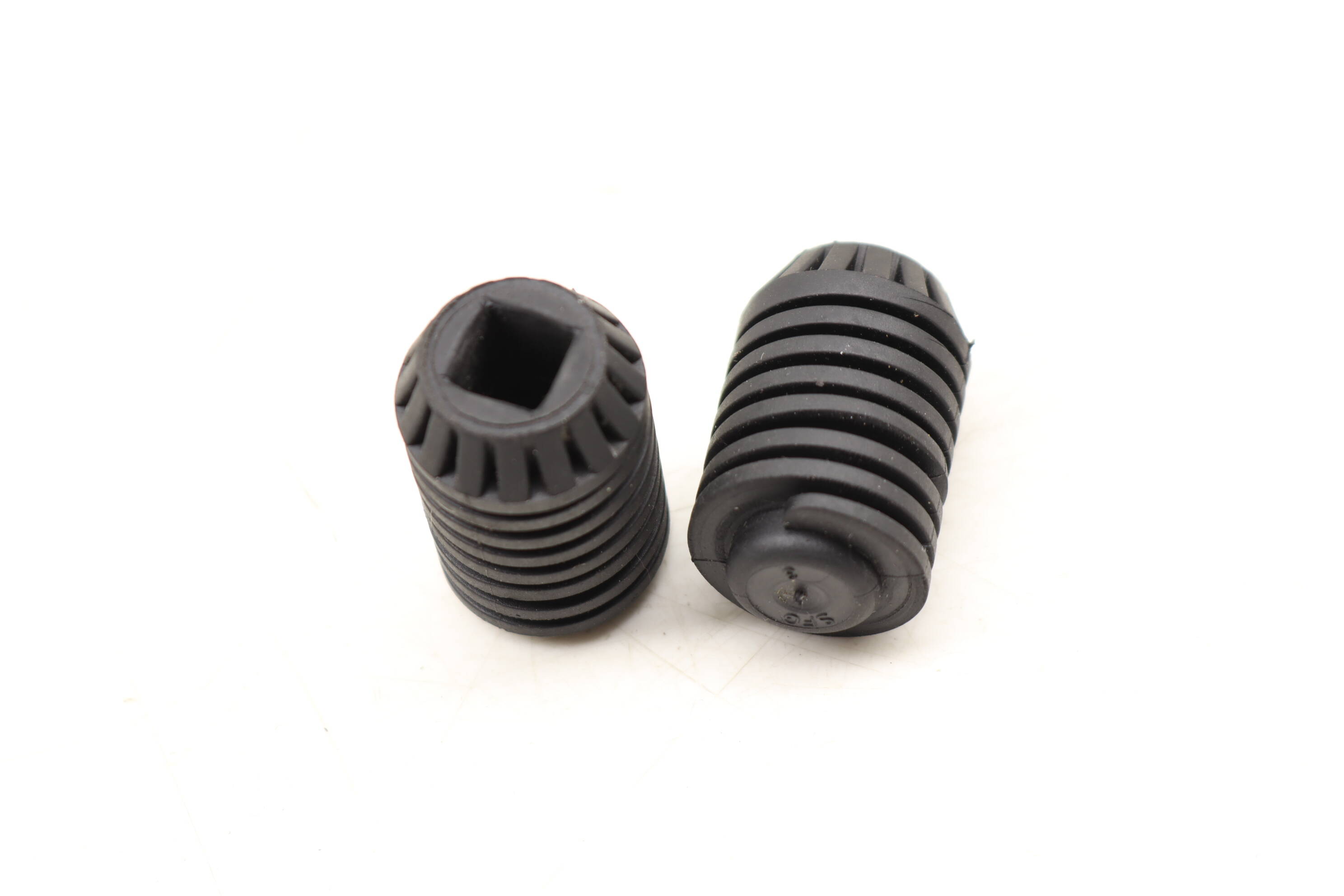 Genuine Used Mercedes-Benz 300E Parts