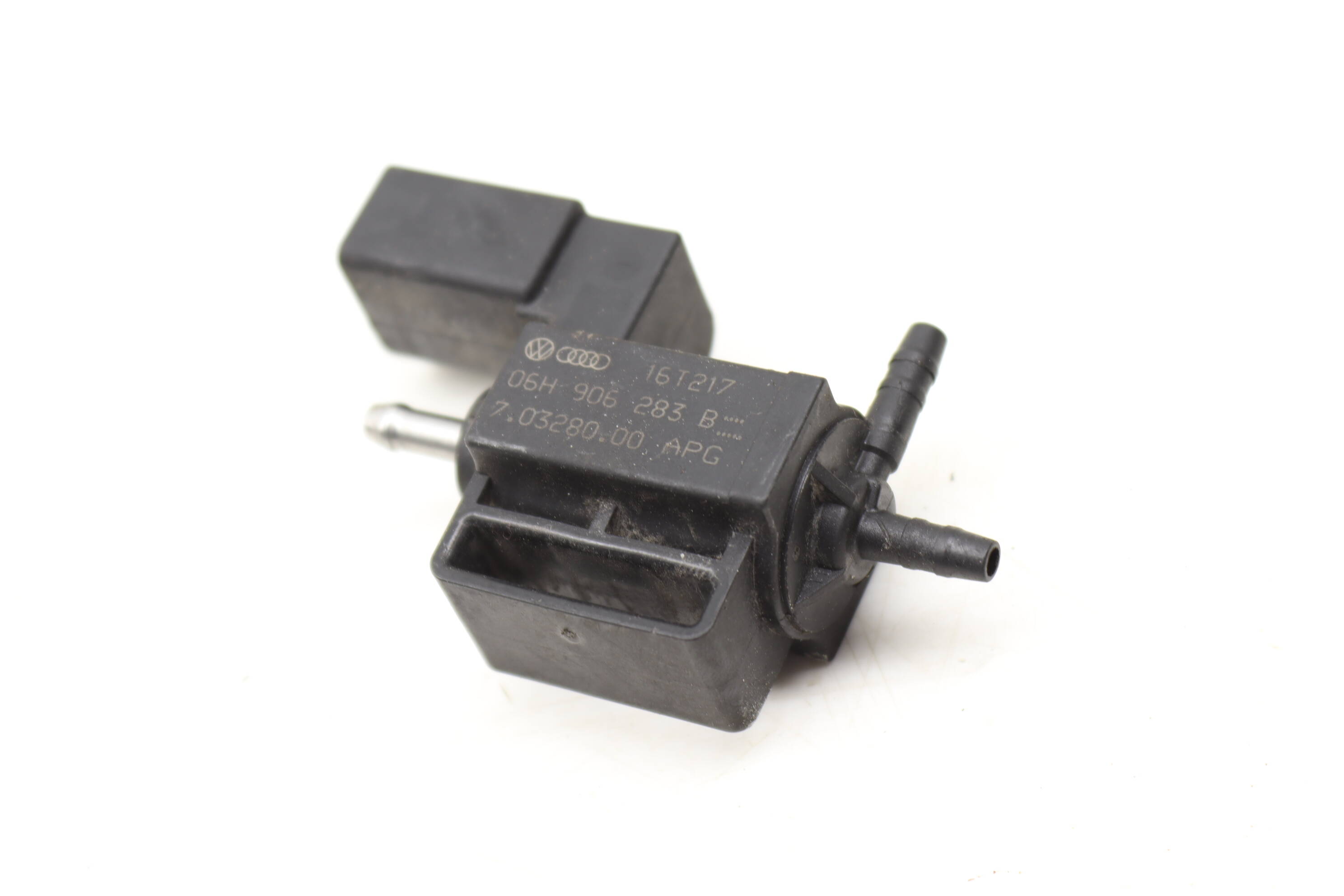 Audi Solenoid Valve 06H906283B