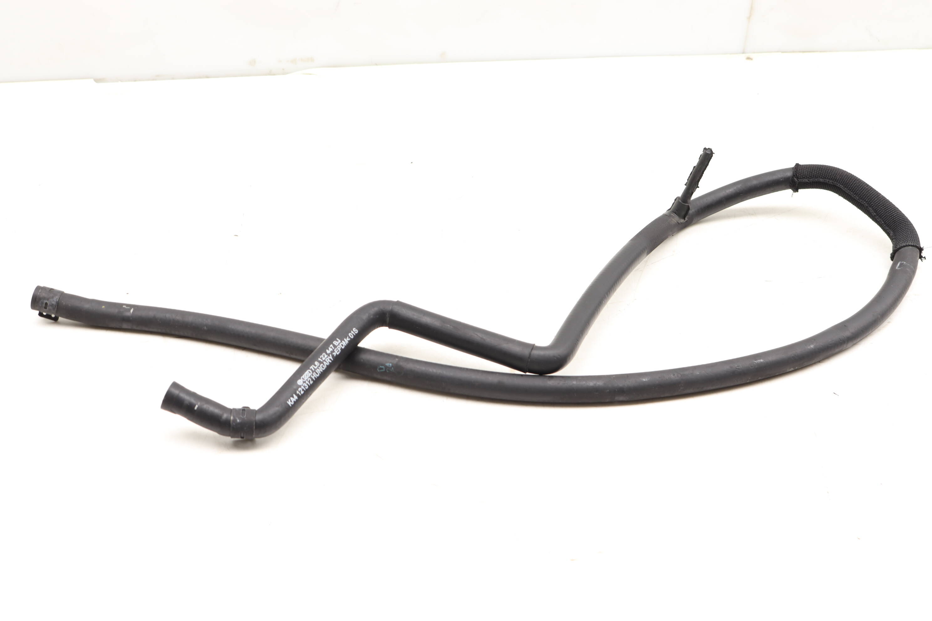 Audi Coolant Reservoir Hose / Line (Q7) 7L6122447BJ