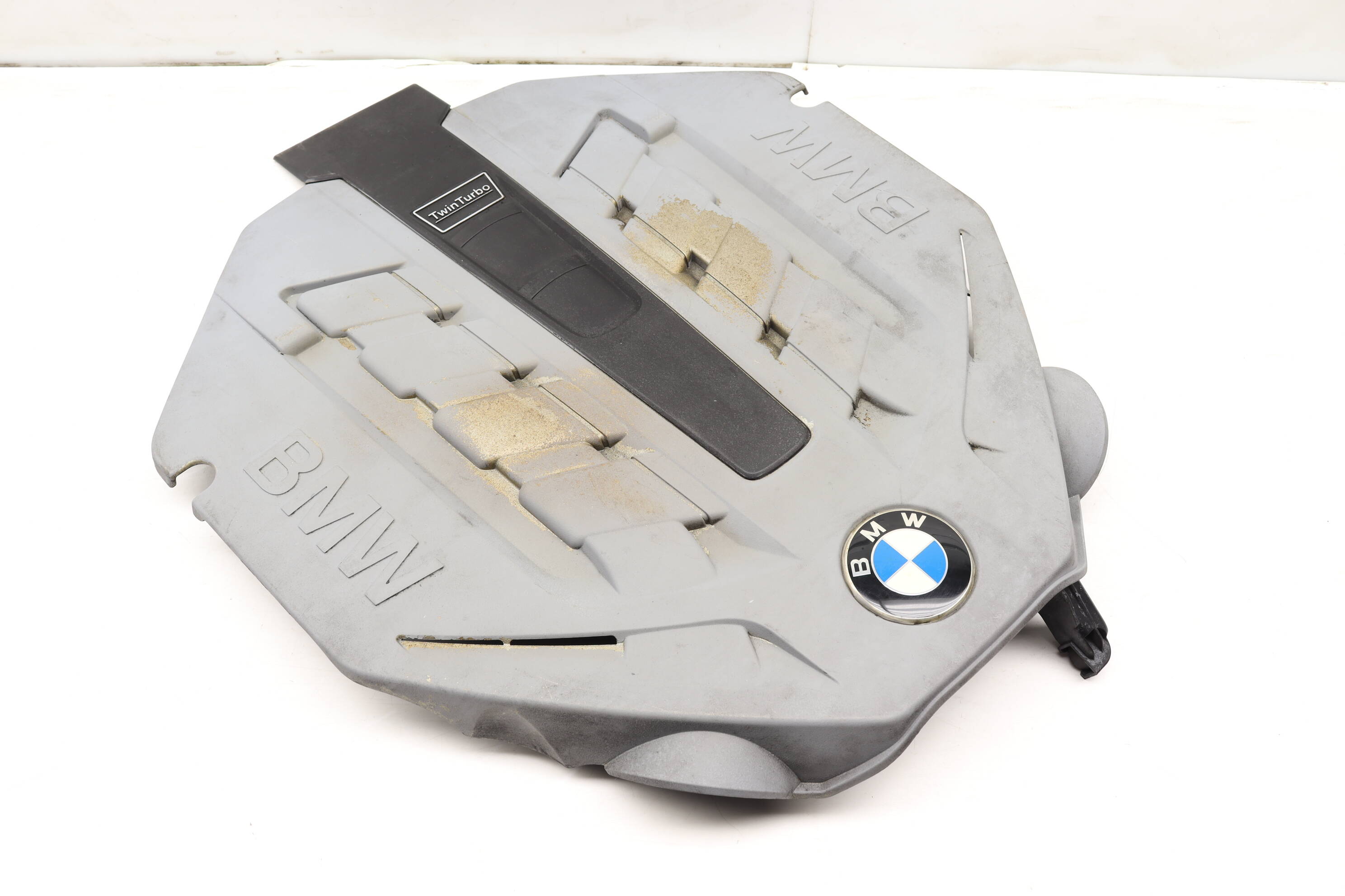 BMW Engine Cover 13717577456