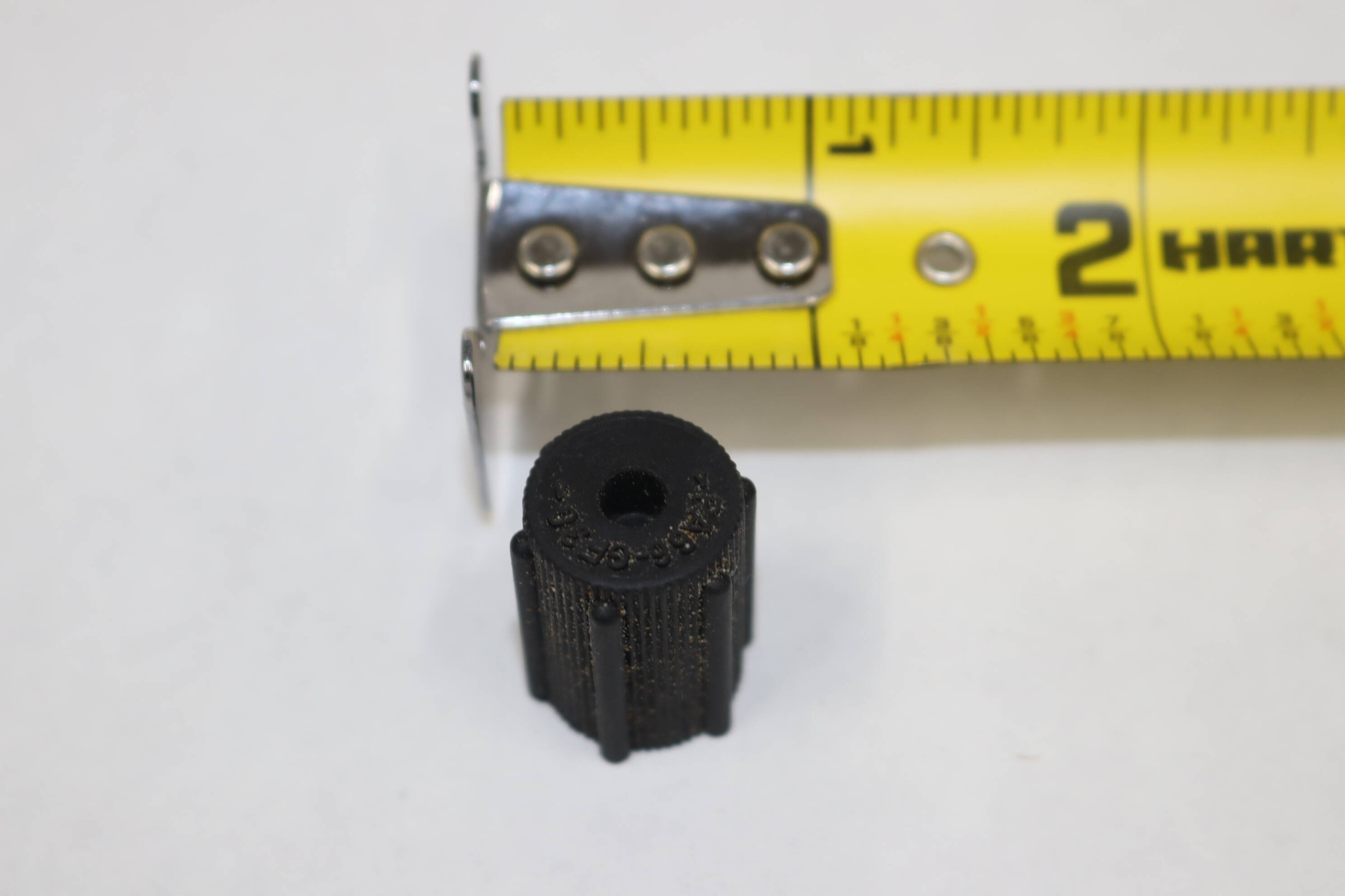 Audi Ac Hose / Line Cap (Low Side) 8Z0260143A