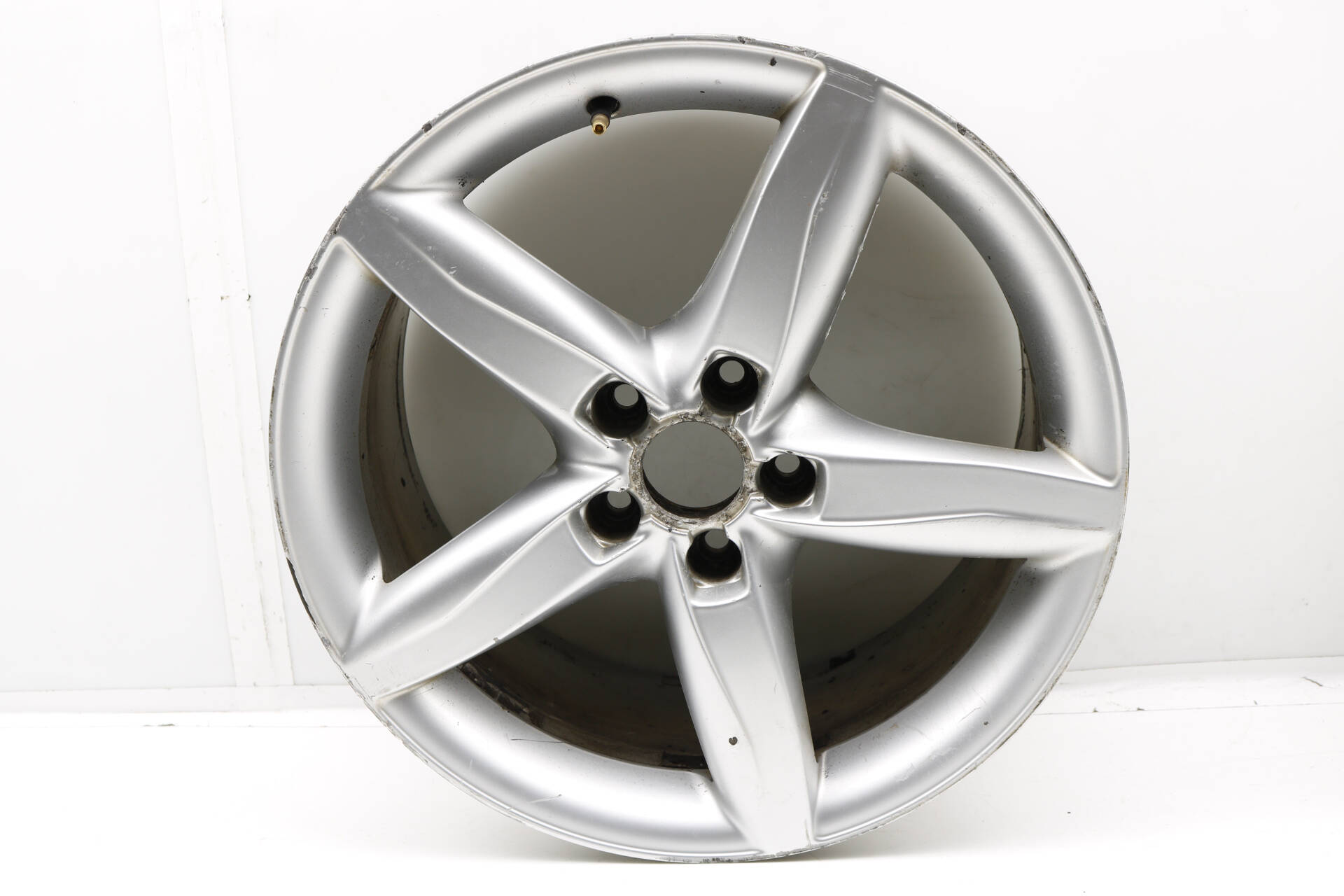 Audi 18" Inch Alloy Wheel Rim - 5 Spoke 8K0601025D