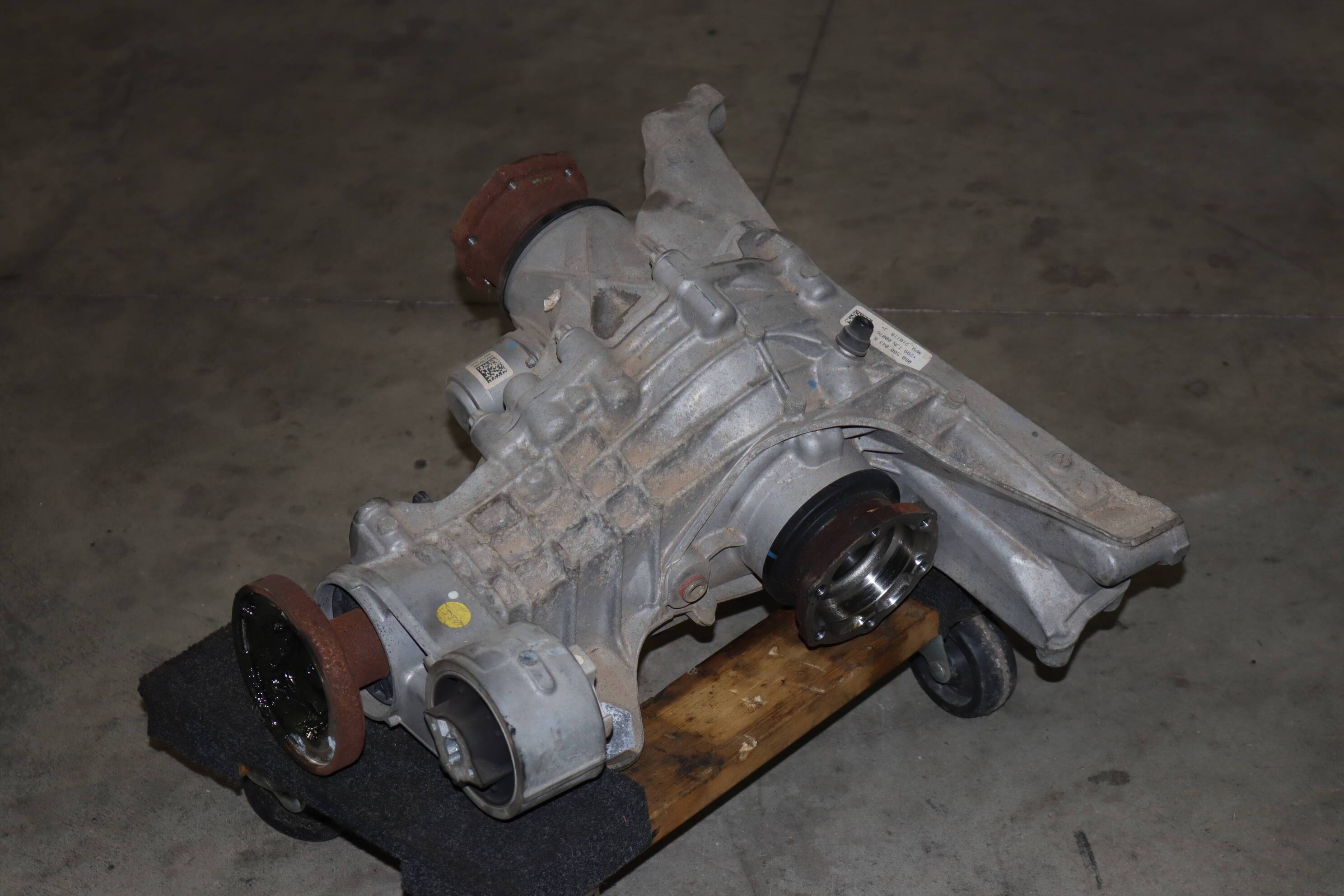 Audi Rear Axle Differential (Q5) 0B0500043K