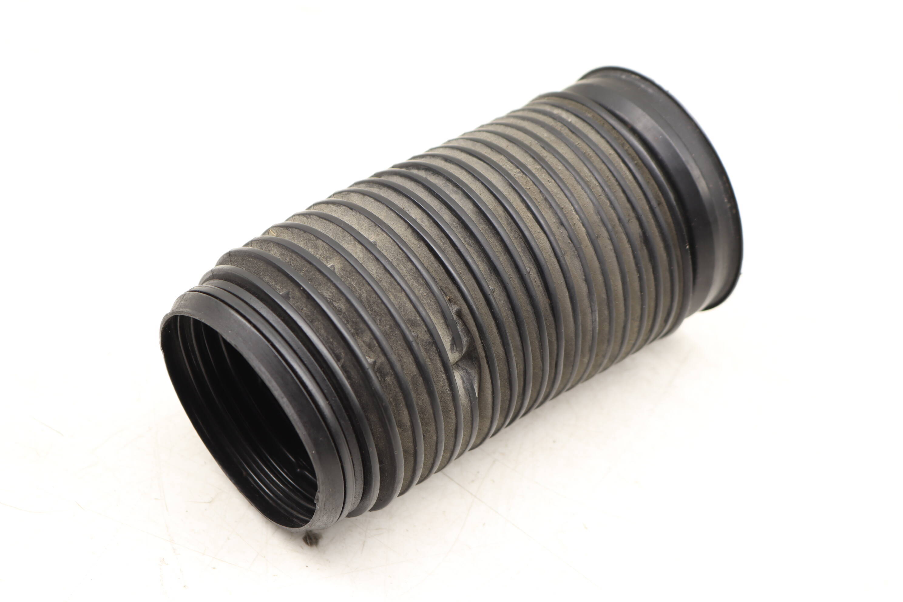 FRONT - STRUT / SHOCK ABSORBER - AUDI TT TTS - 8J0413029G