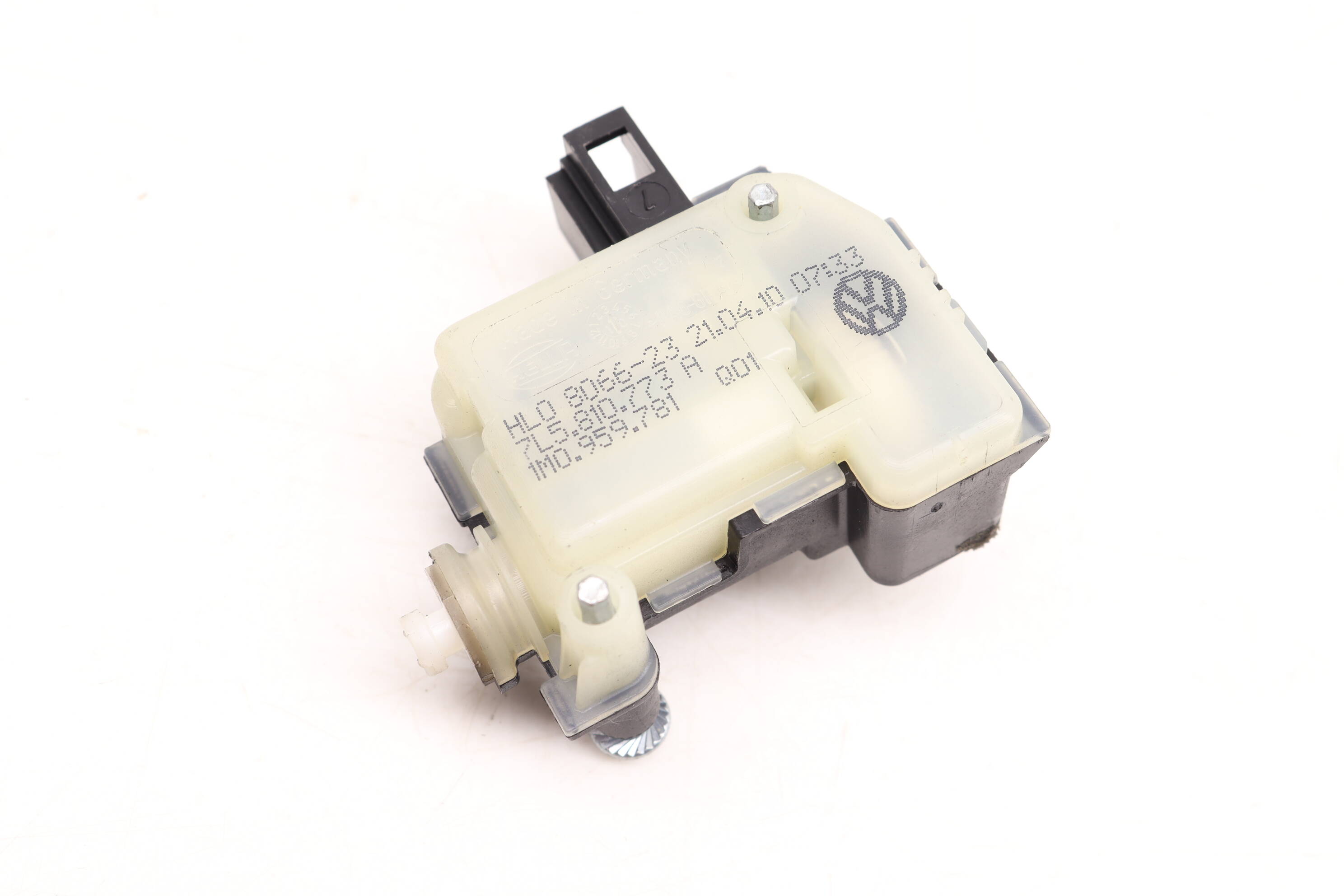 GAS / FUEL DOOR LOCK ACTUATOR - PORSCHE CAYENNE PANAMERA - 7L5810773A