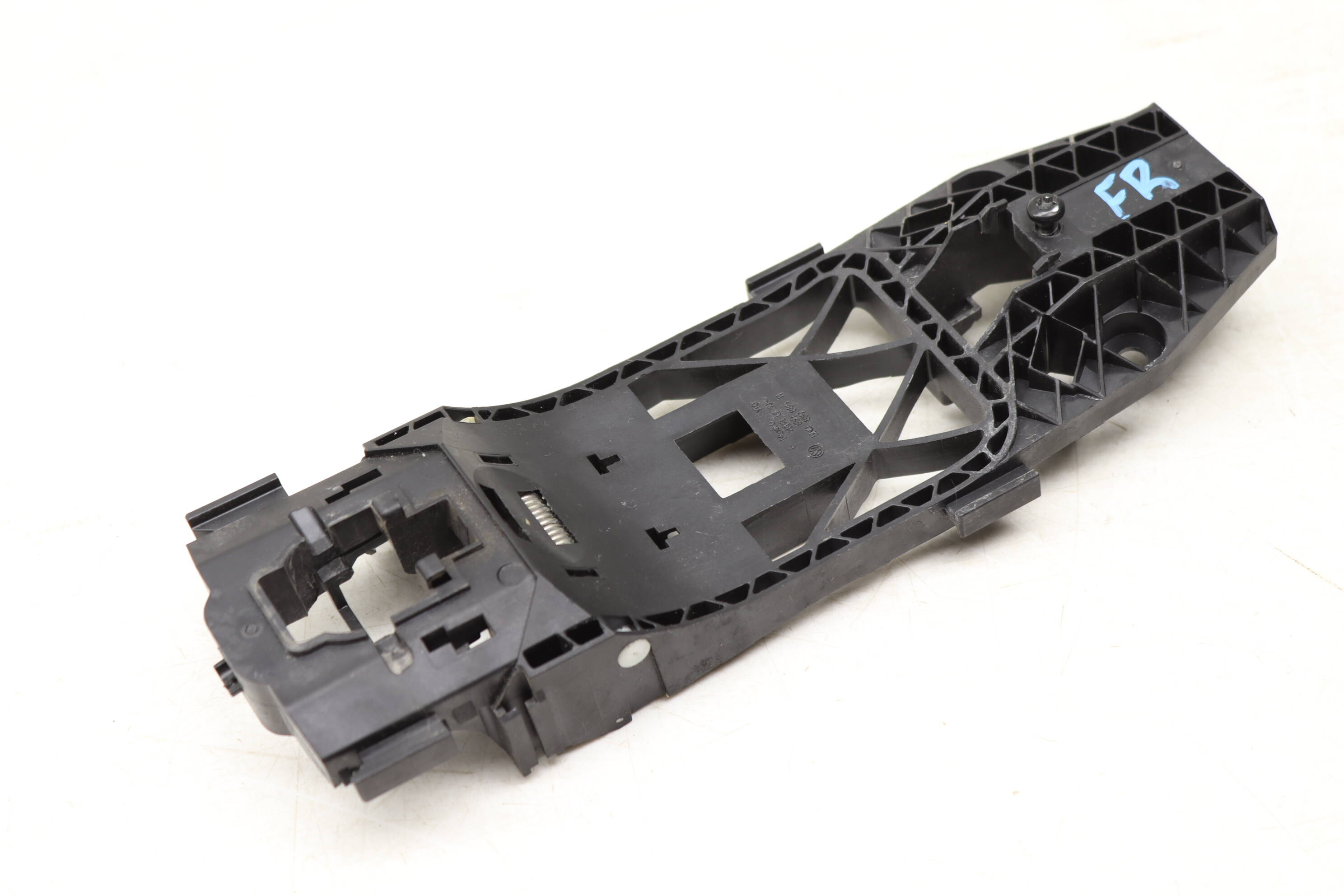 LEFT - INTERIOR DOOR HANDLE TRIM - VW GOLF R GTI - 5K4868039A