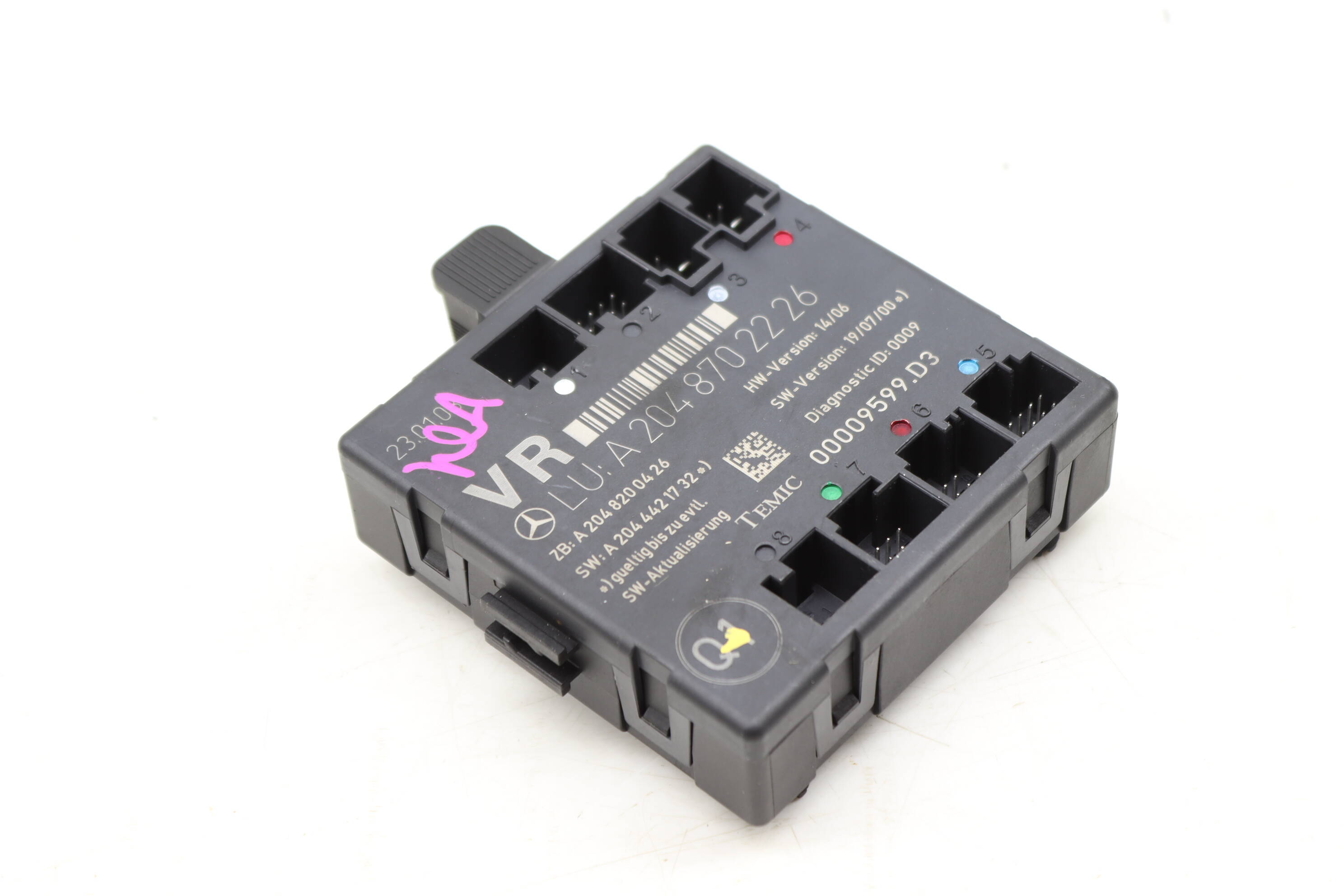Mercedes-Benz Front Right Door Control Module 2048702226
