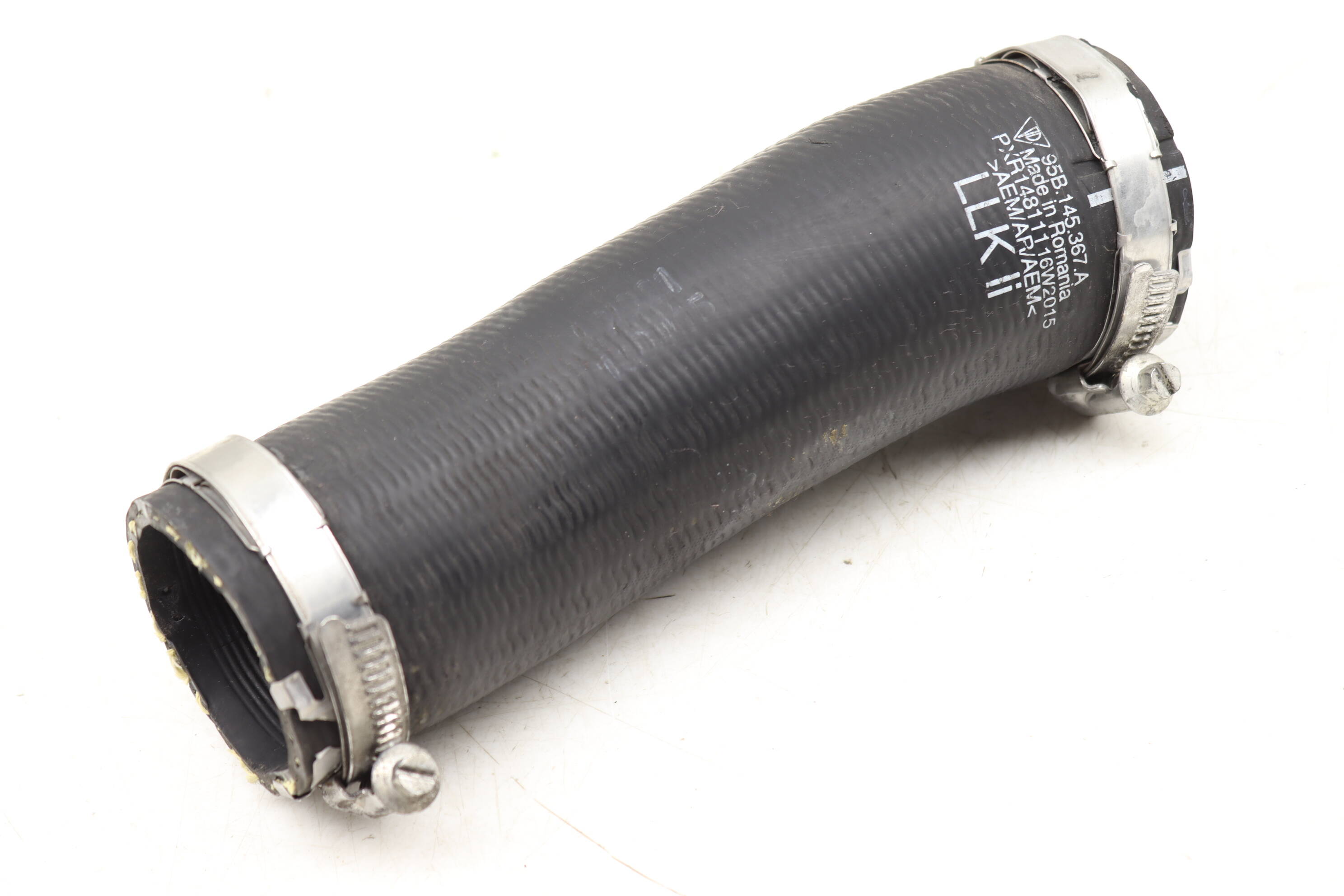 Porsche Left Turbo Intercooler Pressure Hose (Macan) 95B145367A