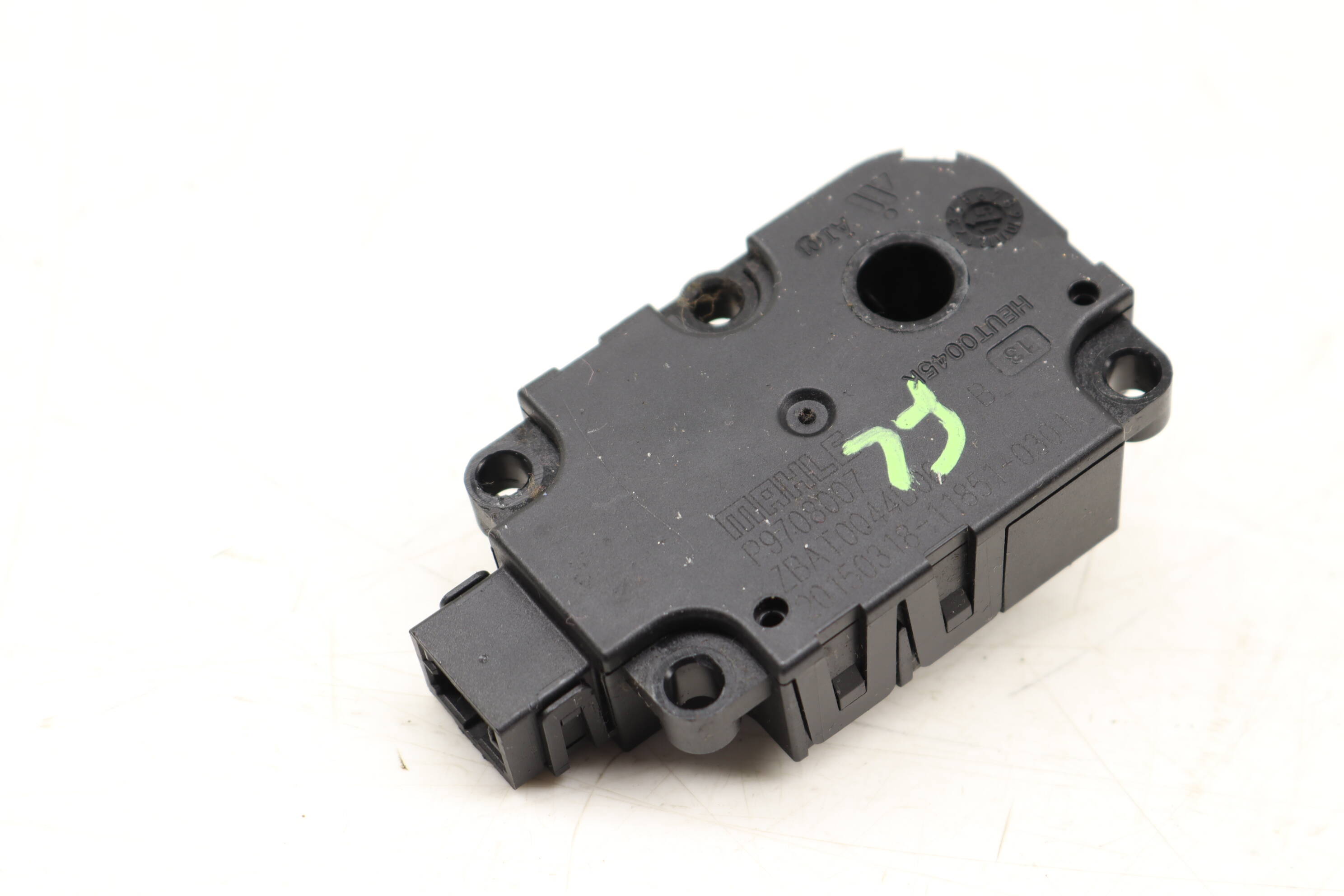 Mercedes-Benz Hvac Flap / Servo Air Motor / Actuator 0999069600