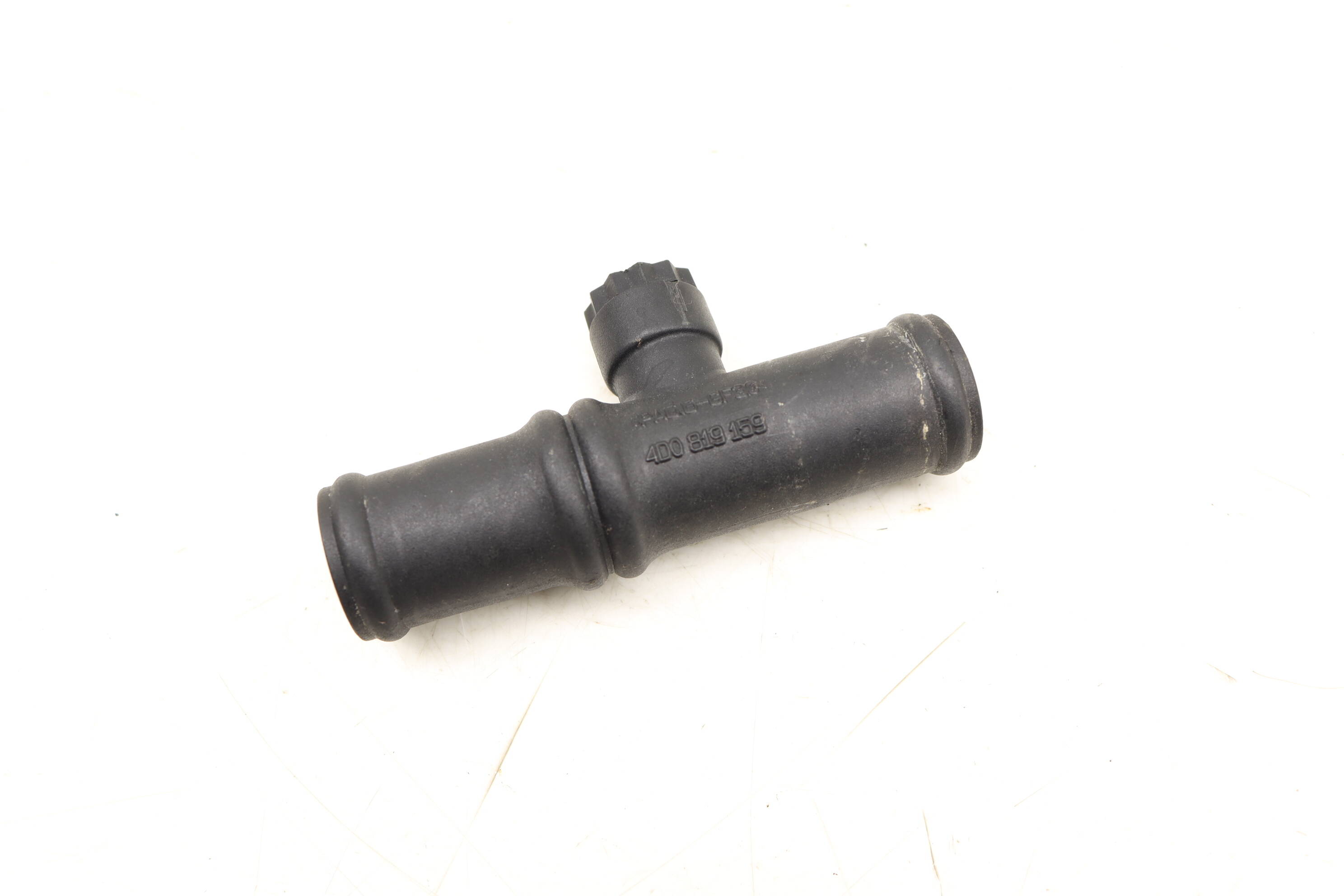 Audi Coolant Air Release Valve (A8 Quattro, A8, S8) 4D0819159