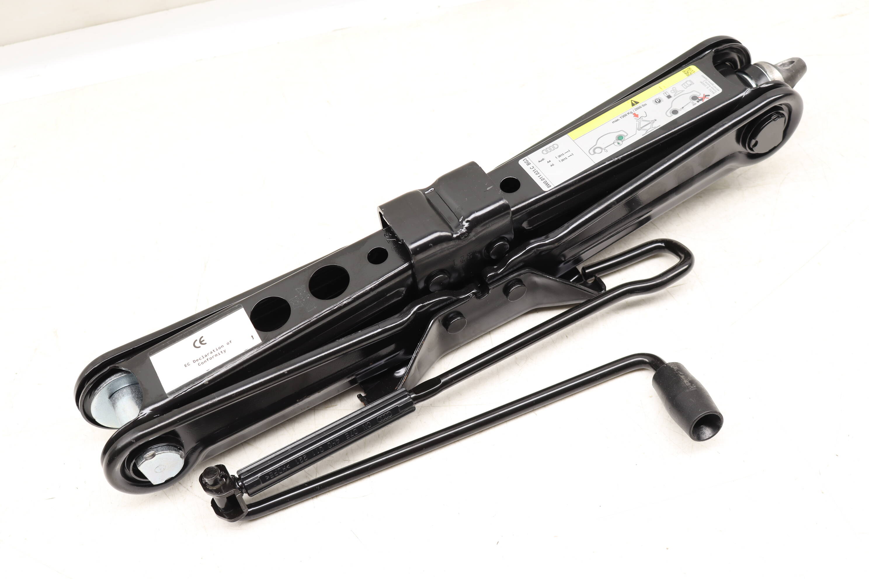 Audi Scissor Jack 8W0011031C