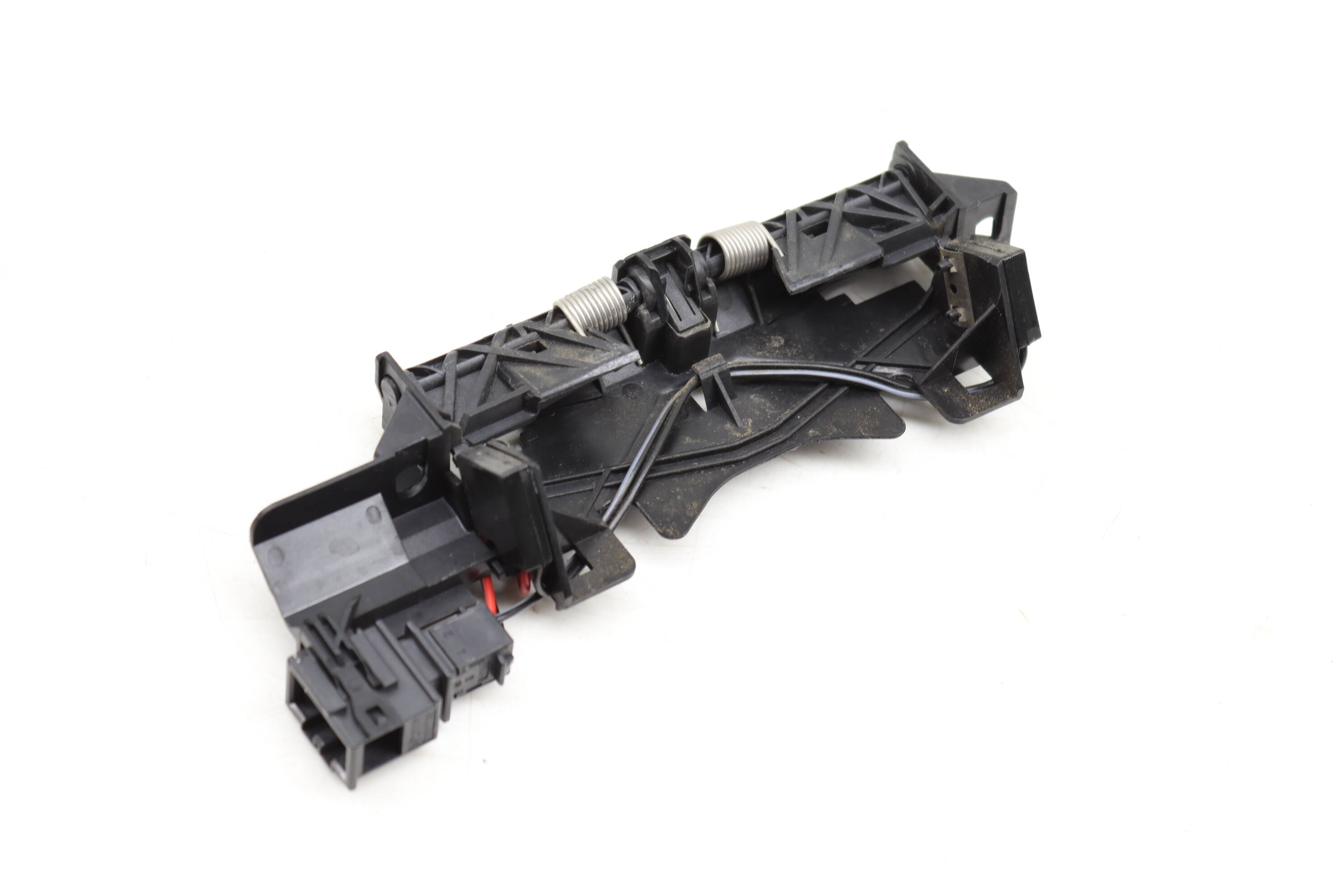 TRUNK HATCH / LUGGAGE COMPARTMENT LIGHT SWITCH - AUDI Q5 Q7 SQ5