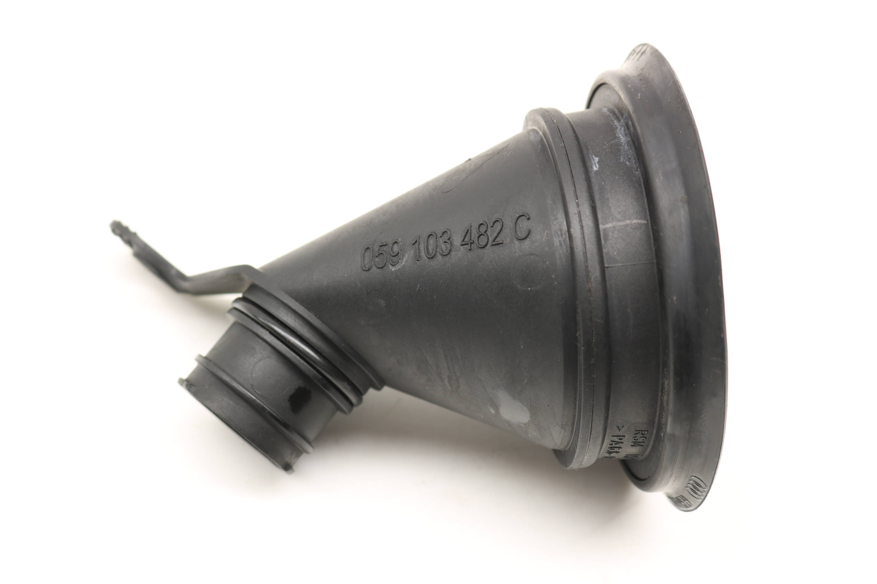 Audi Engine Oil Filter Housing (Q5, Q7) 057115373B