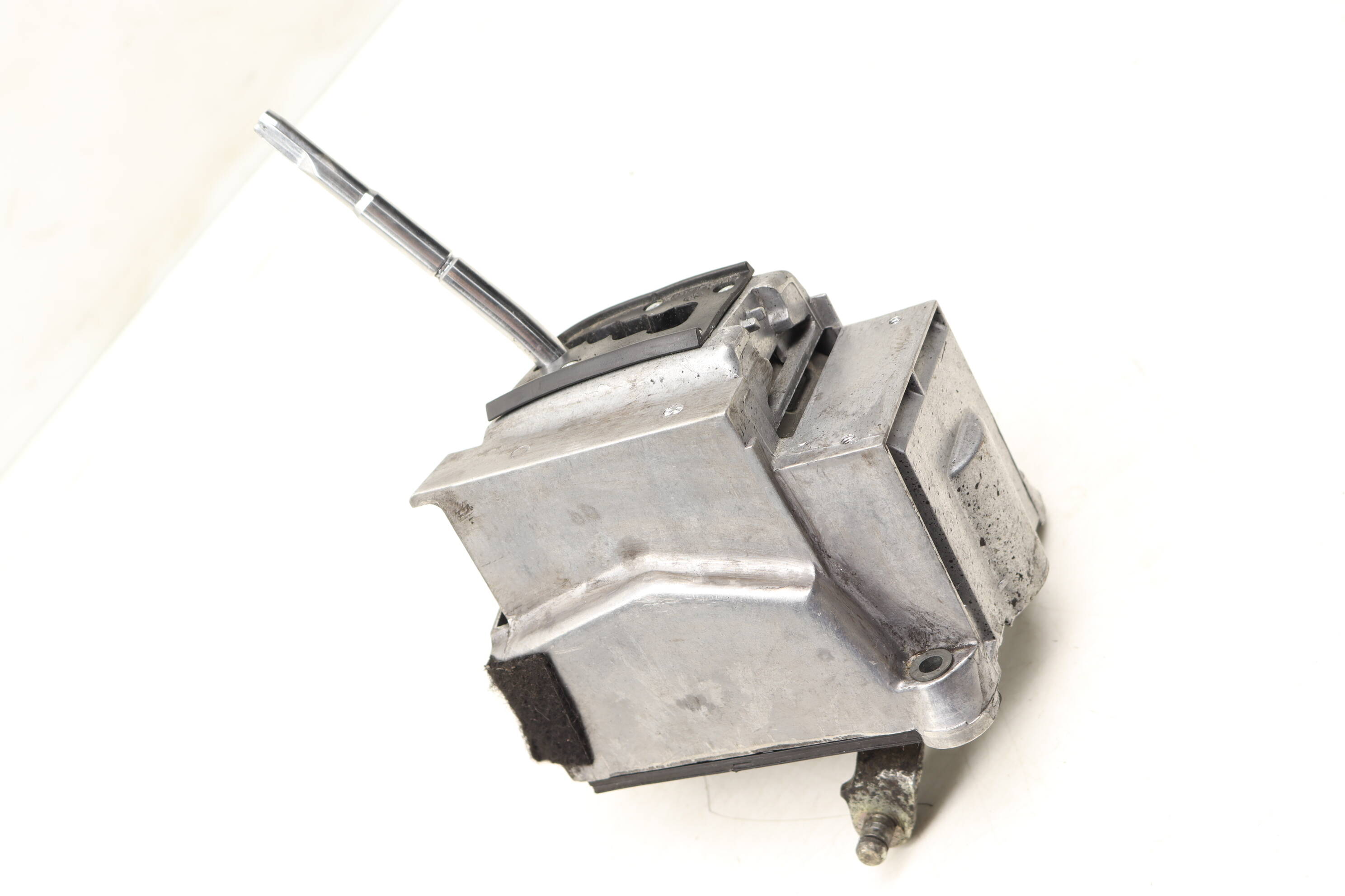 Mercedes-Benz Automatic Shift / Shifter Assembly 2302674924