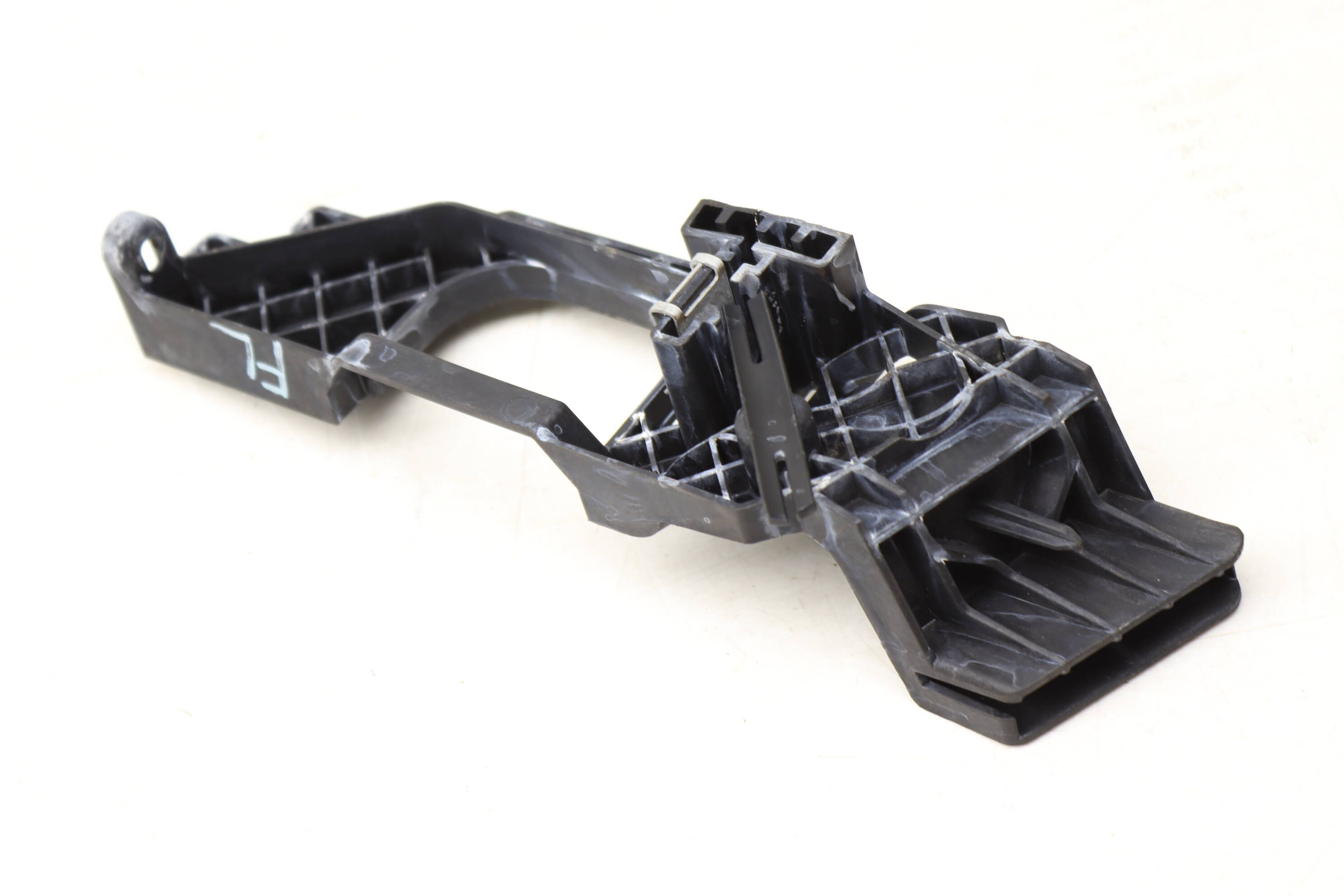 BMW Left Headlight Mount Bracket (X5, X6)