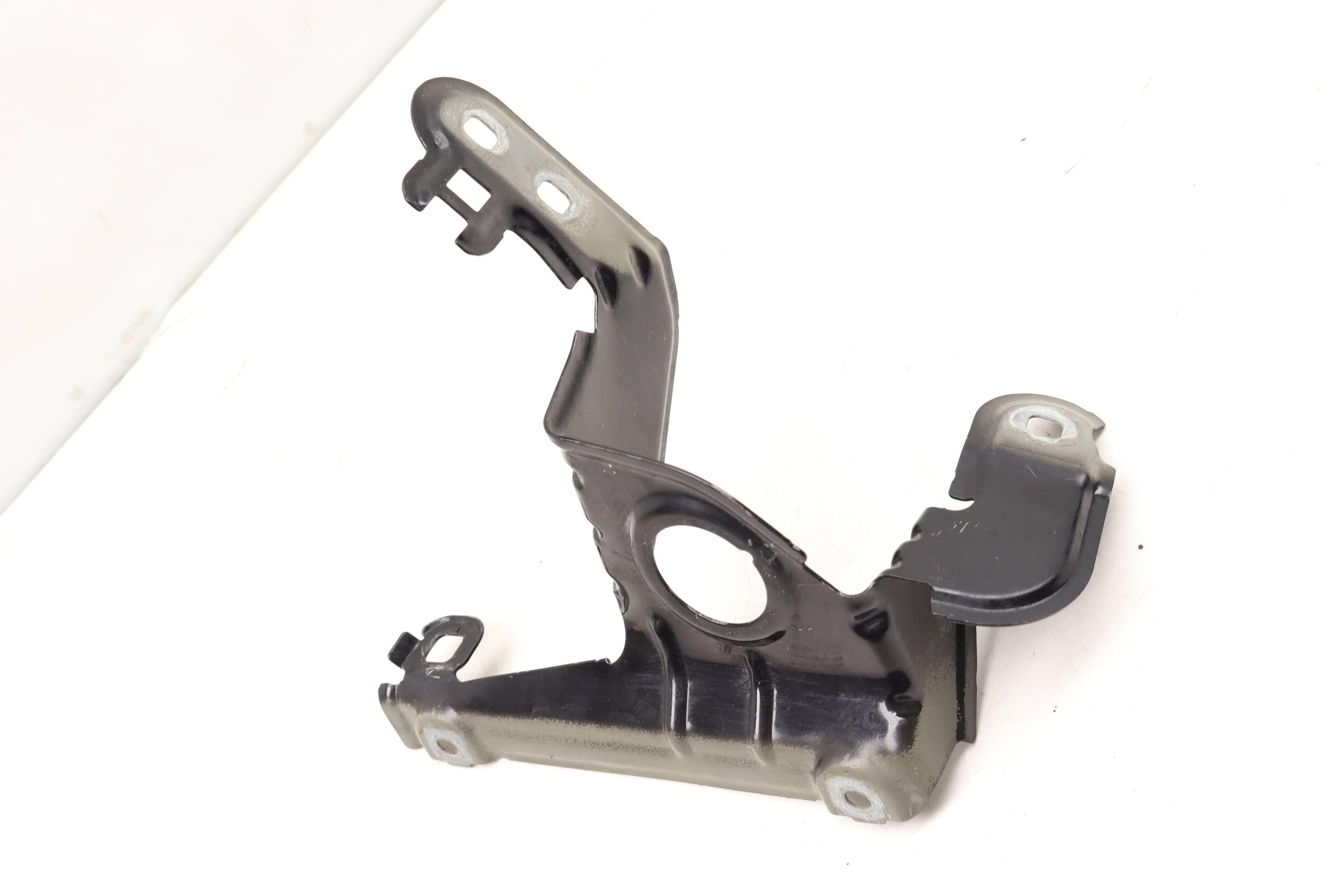 BMW Front Left Fender / Headlight Mount Bracket 41357267327