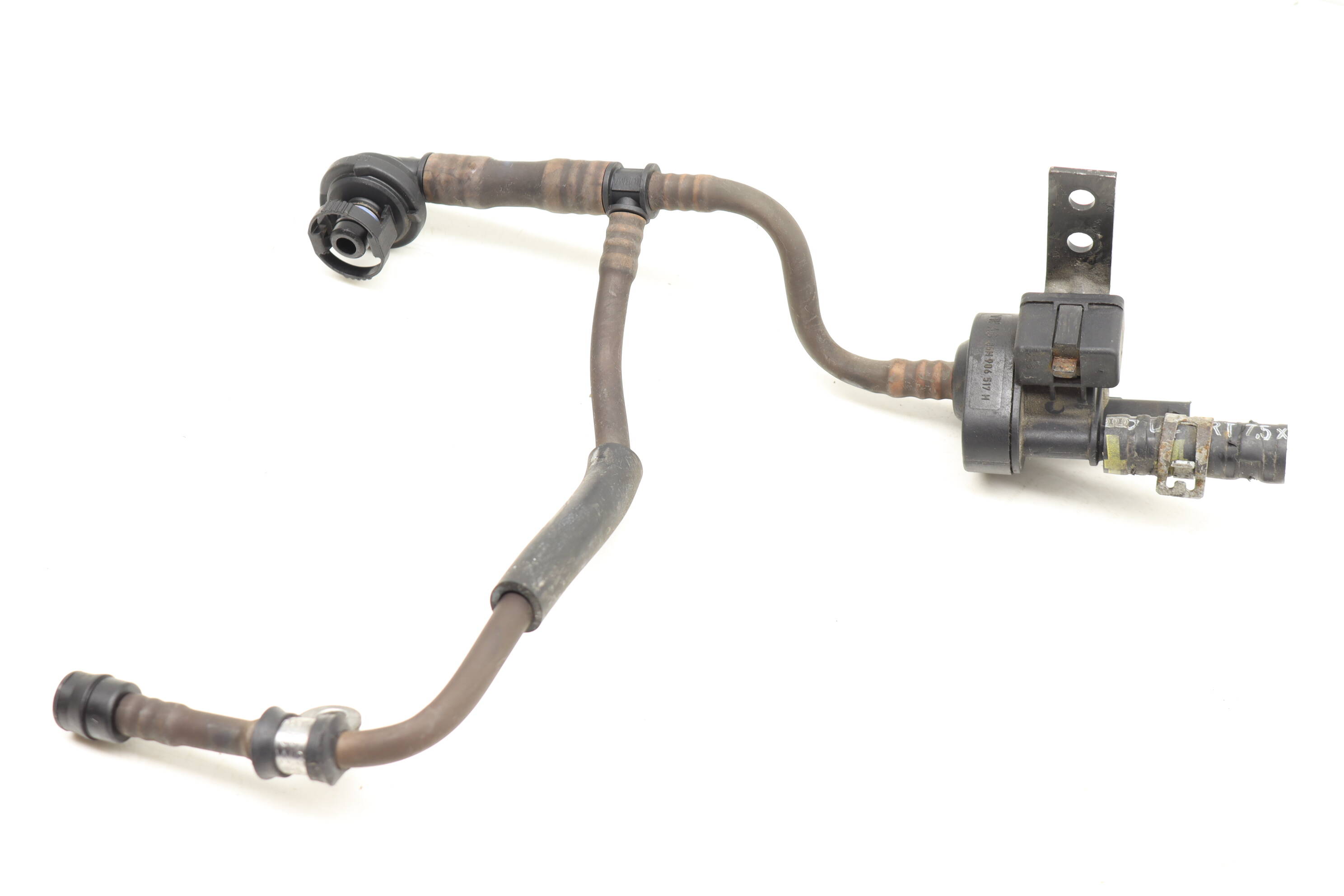 Audi Vacuum Line / Hose Set W/ Purge Valve 06H133781CE