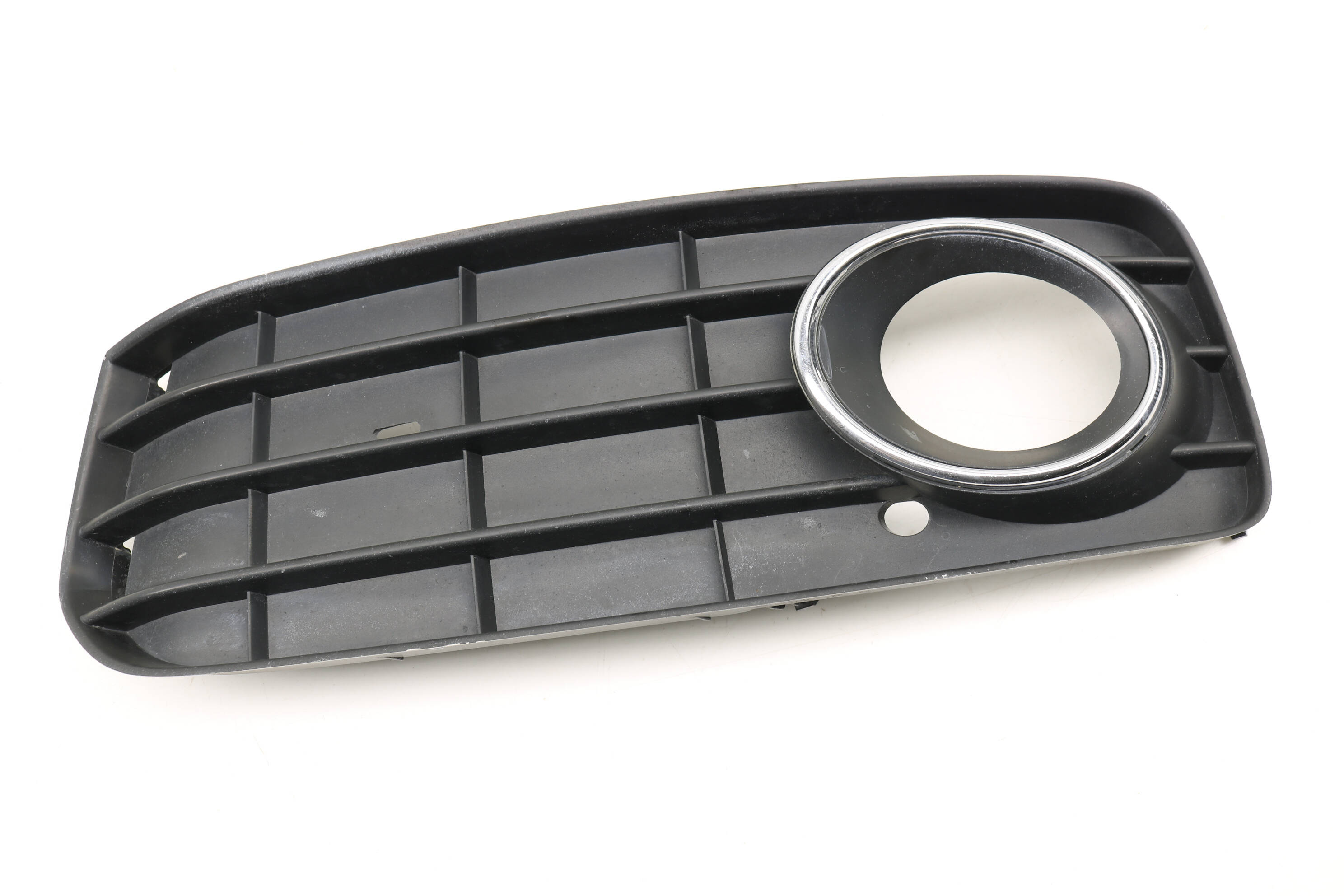 FRONT LEFT - LOWER BUMPER FOG LIGHT GRILLE - AUDI A5 S5 - 8T0807681B