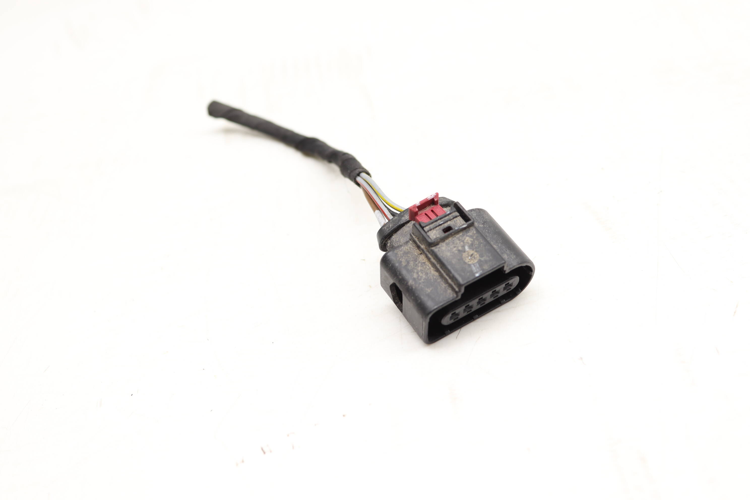 Audi Tail Light / Lamp Wiring Connector / Pigtail (5-Pin)