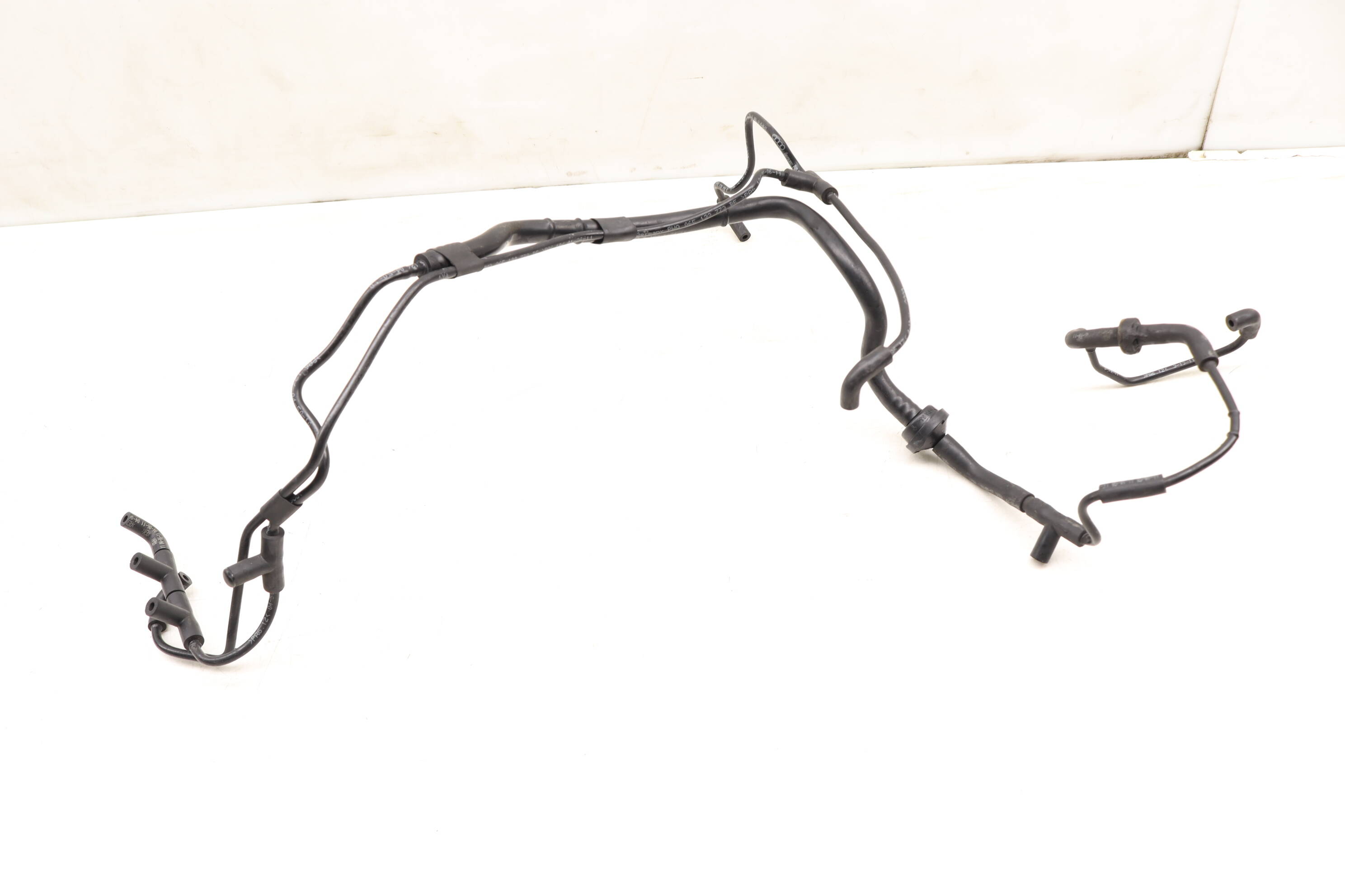 Audi Vacuum Hose / Tube / Line 06E133773BE