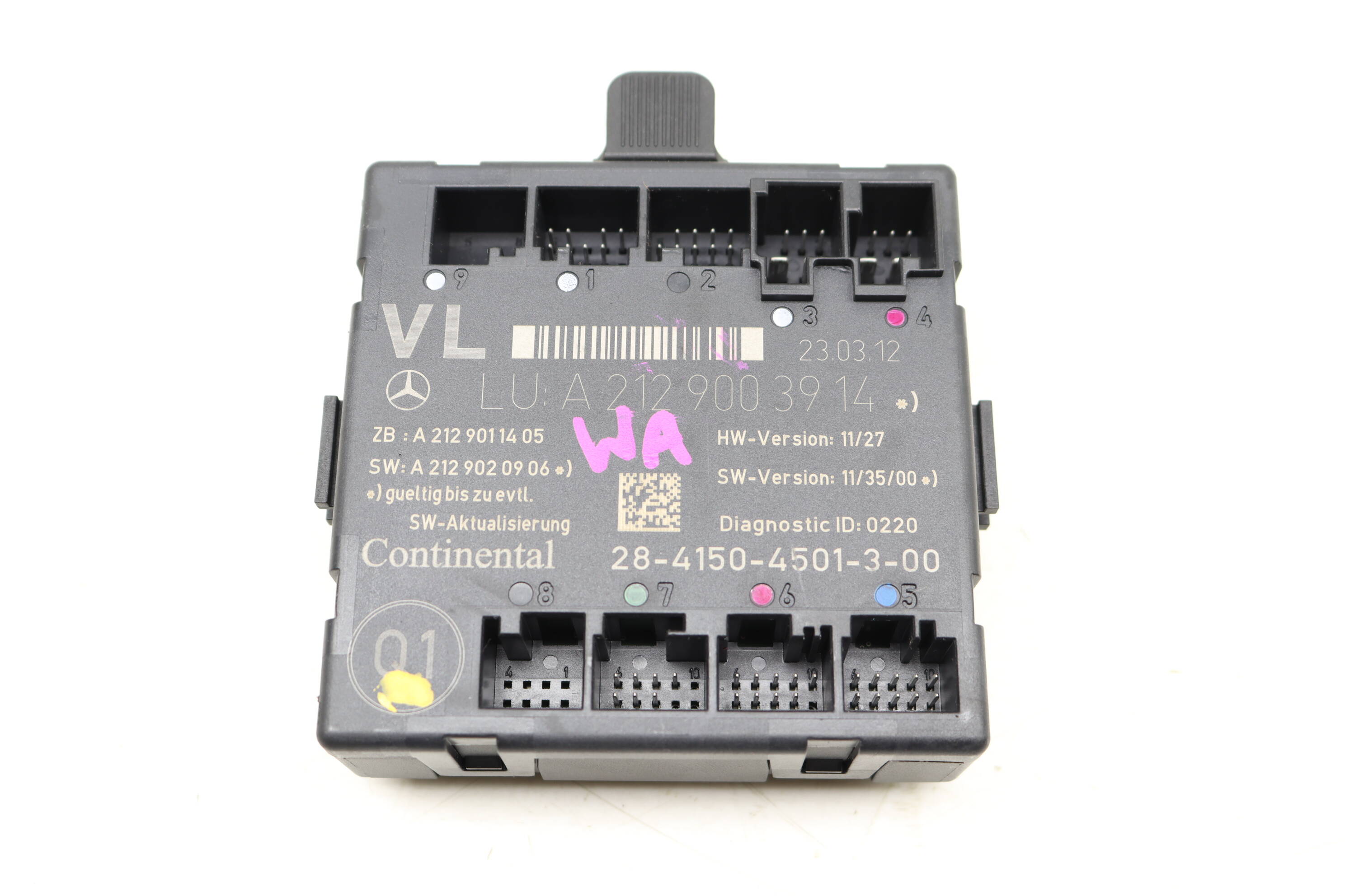 Mercedes-Benz Front Left Door / Window Control Module 2129003914