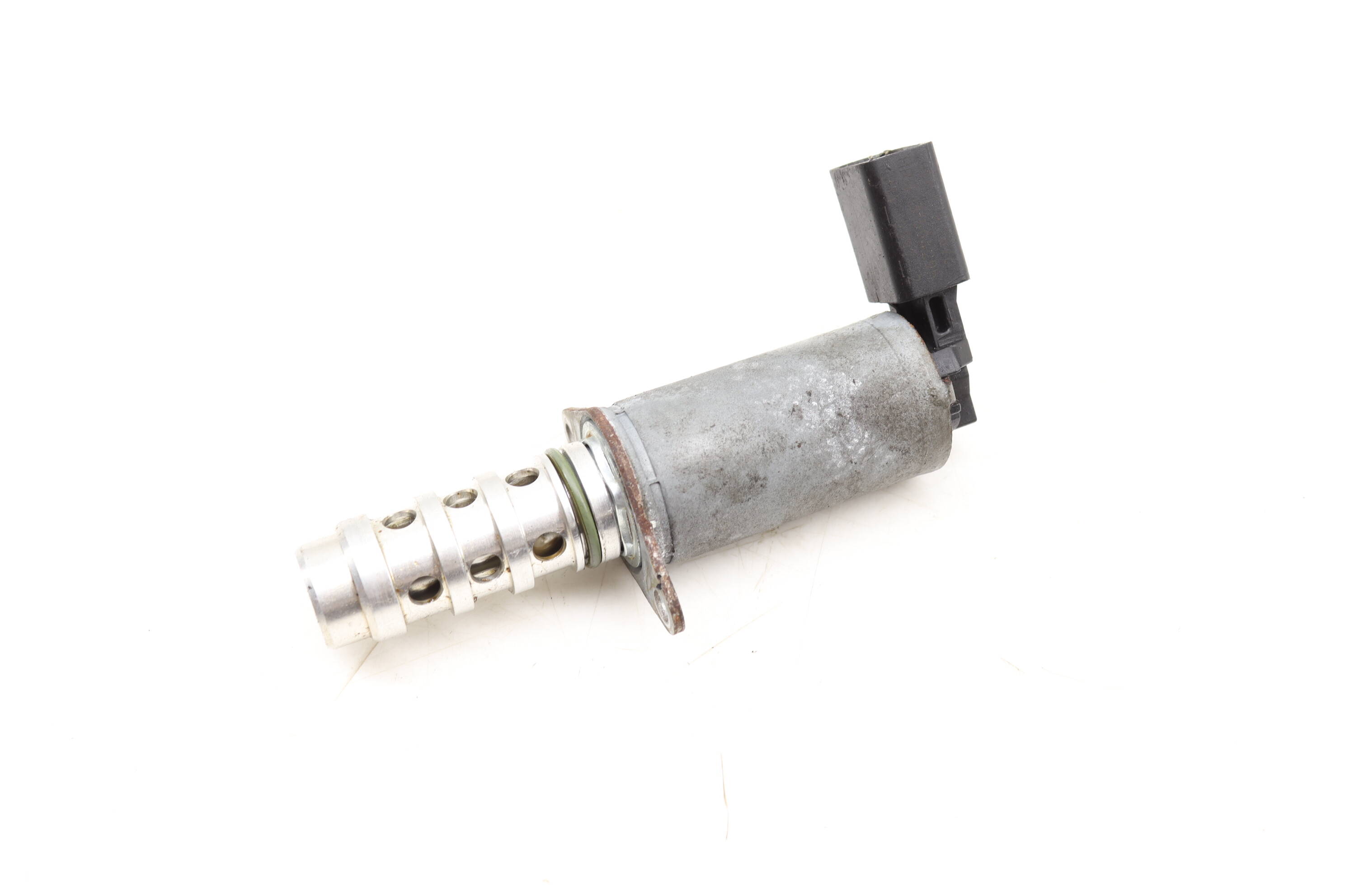 Audi N205 Variable Valve Timing Solenoid 06F109257C