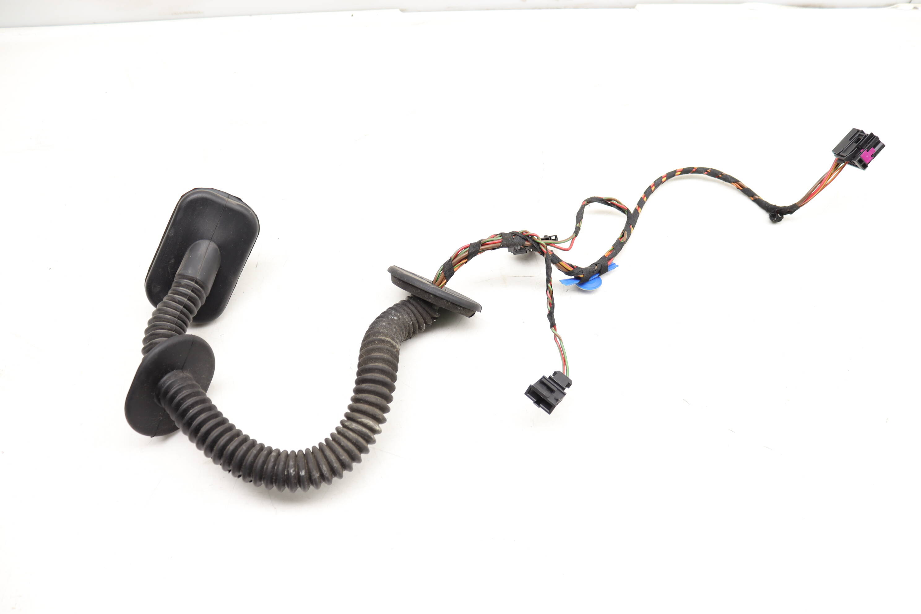 VW Rear Door Wiring Harness (Touareg) 7L0971905B