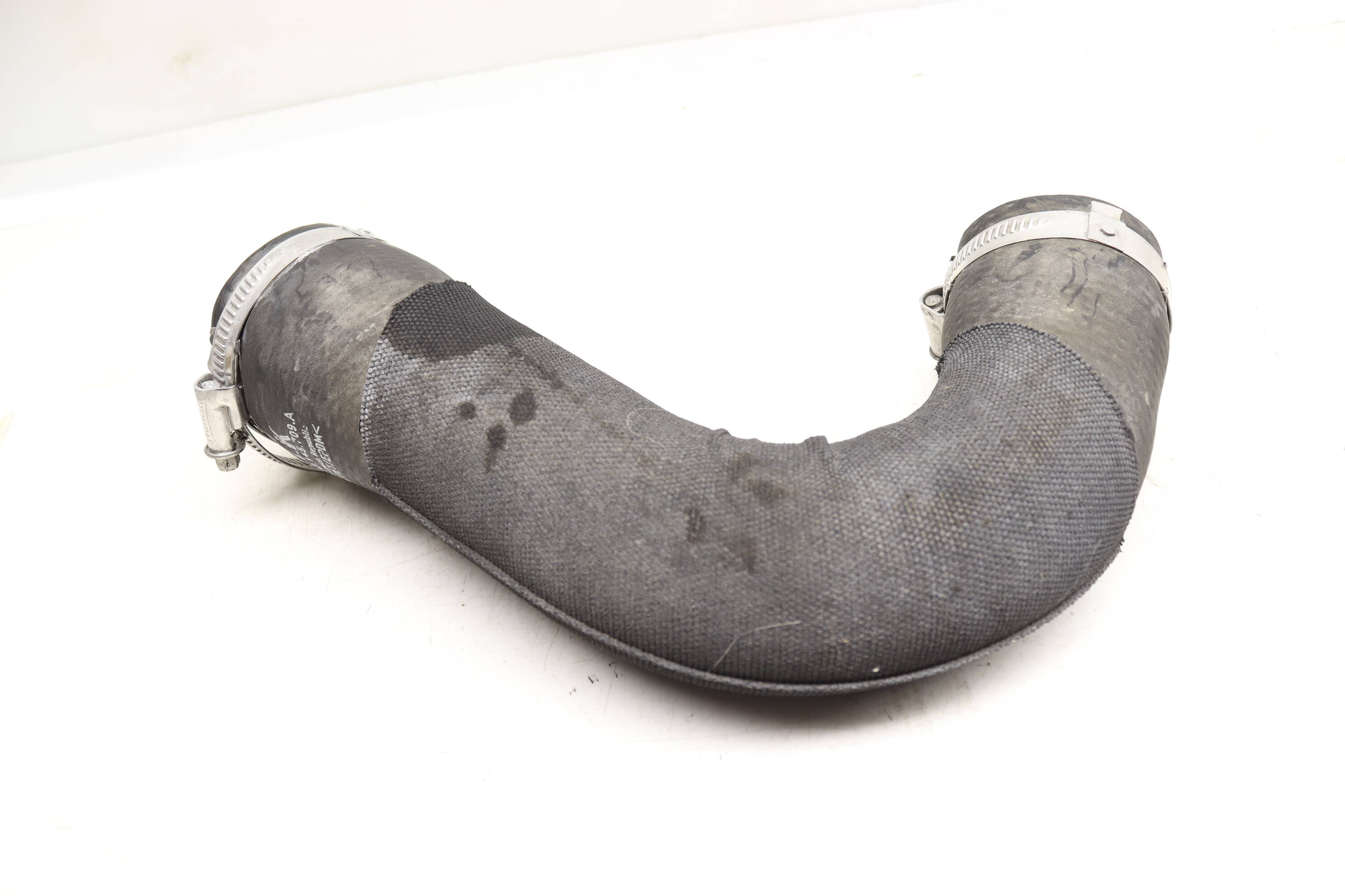 Porsche Turbo Intercooler Pressure Hose / Line (Macan) 95B145709A