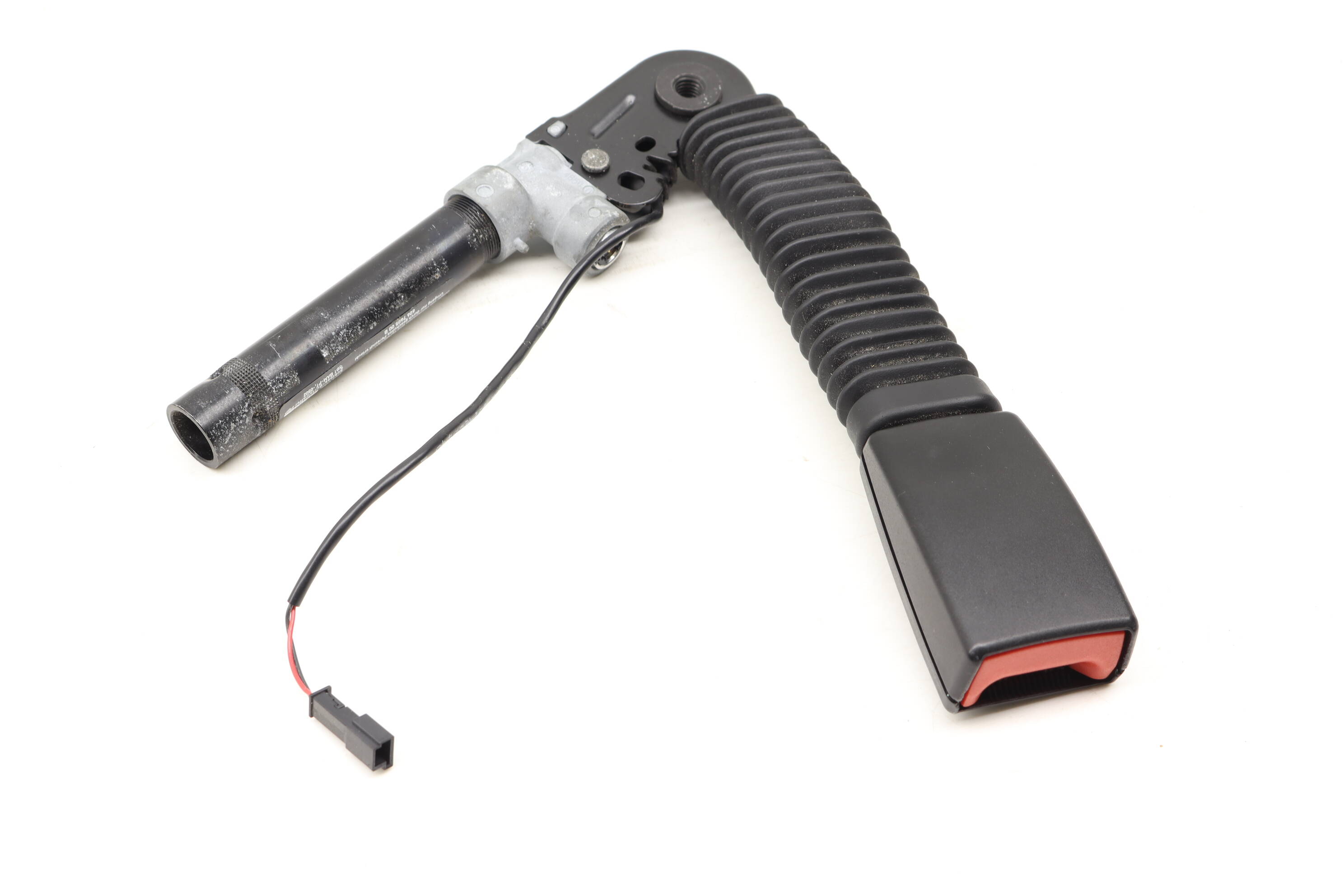 BMW Front Left Seat Belt Buckle / Receiver 72119115305