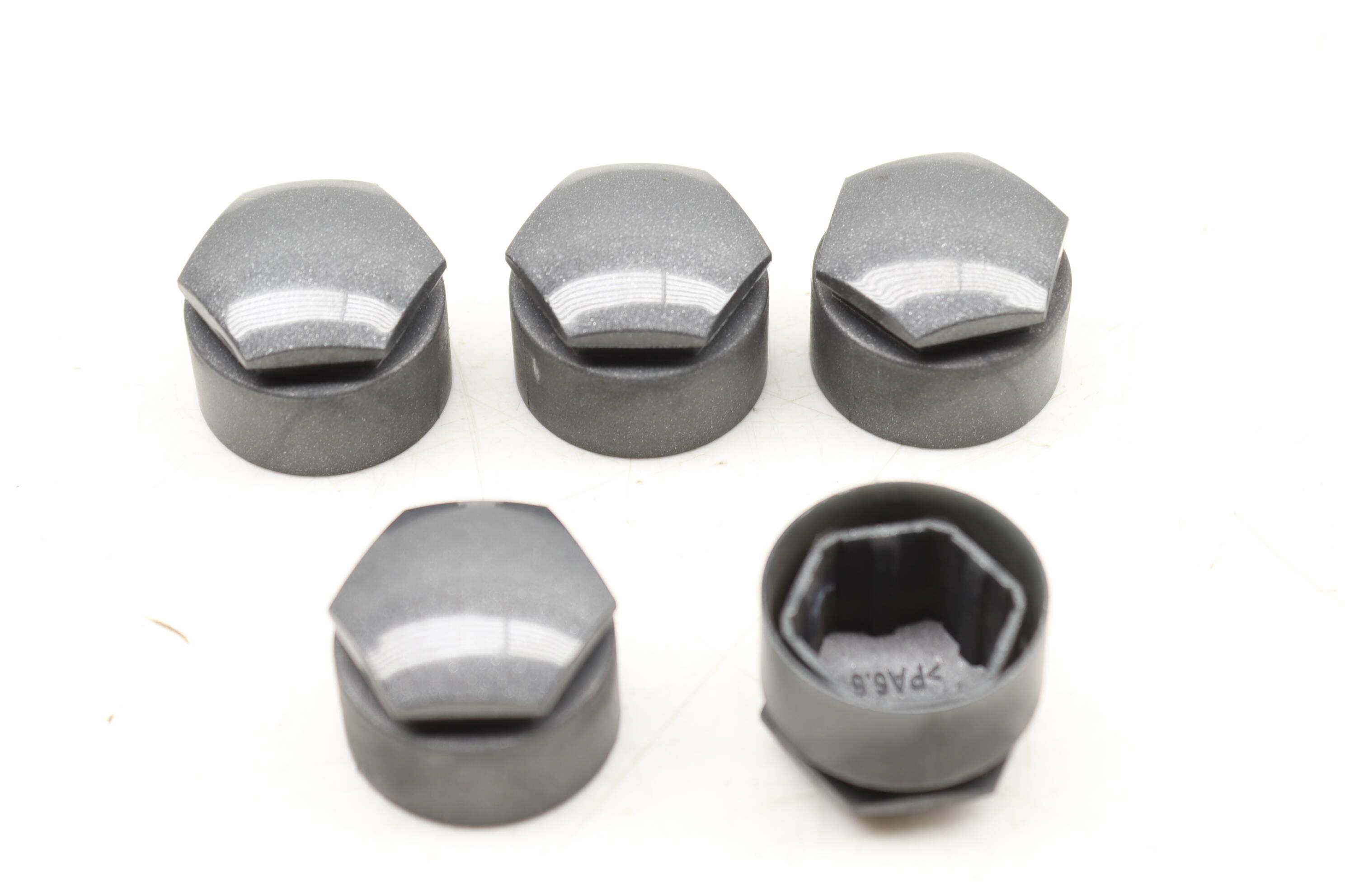 OEM Used Audi Q7 Fasteners | Clips | Bolts Parts