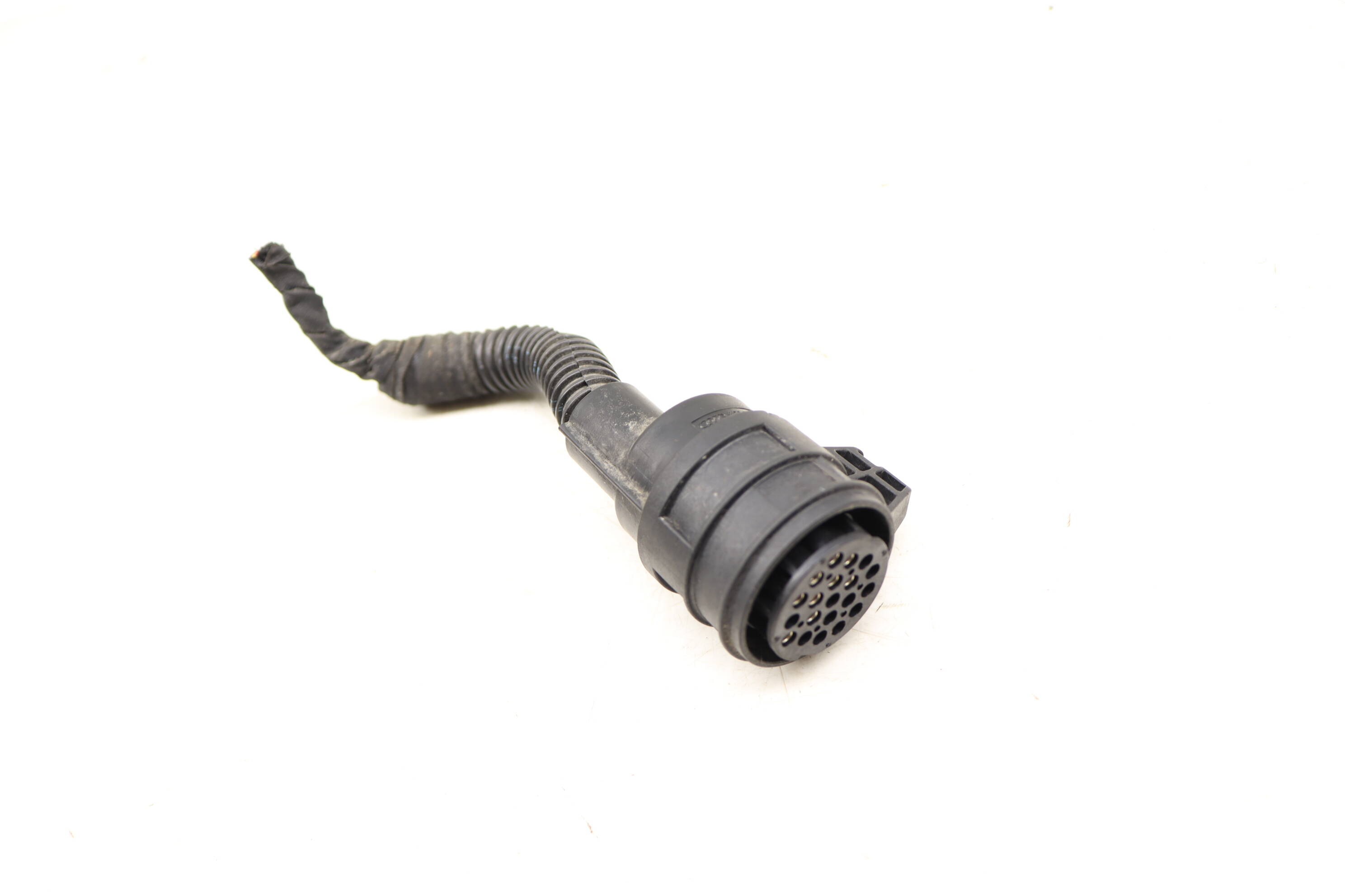 VW Transmission Wiring Harness Connector / Pigtail 8E0971921