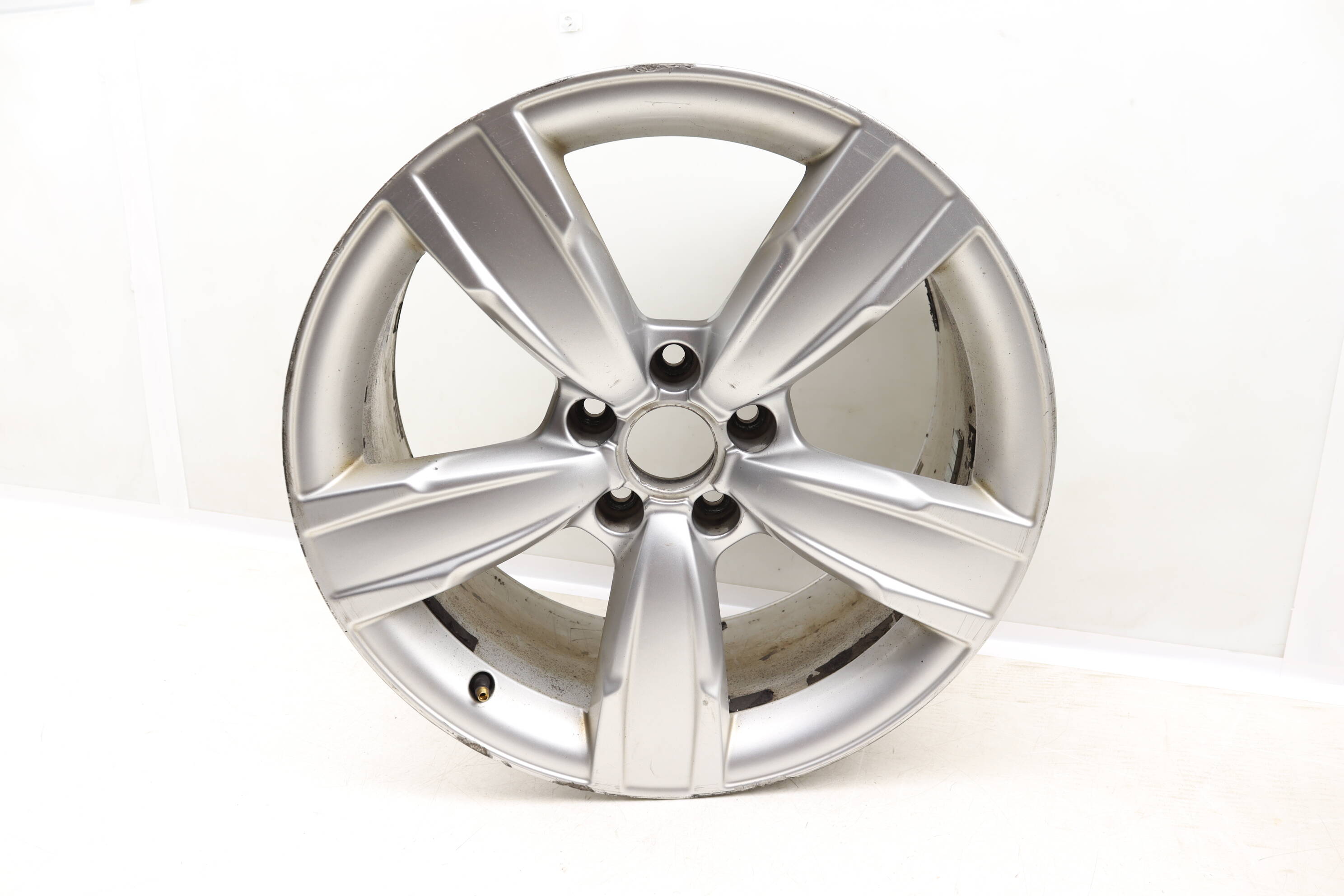 Audi 18" Inch Alloy Rim / Wheel (5-Spoke) 8K0601025BM