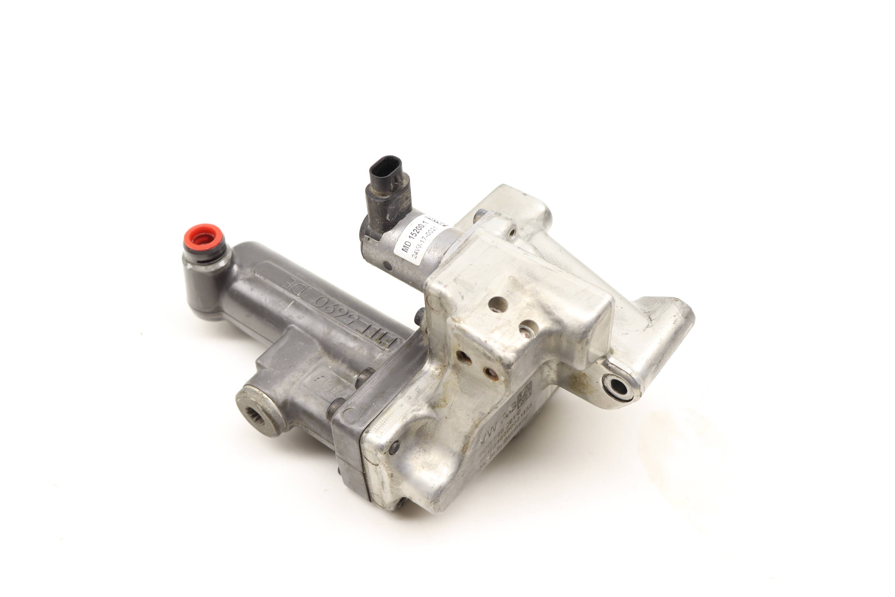 VW Valve / Pump (Jetta) 0CG325221C