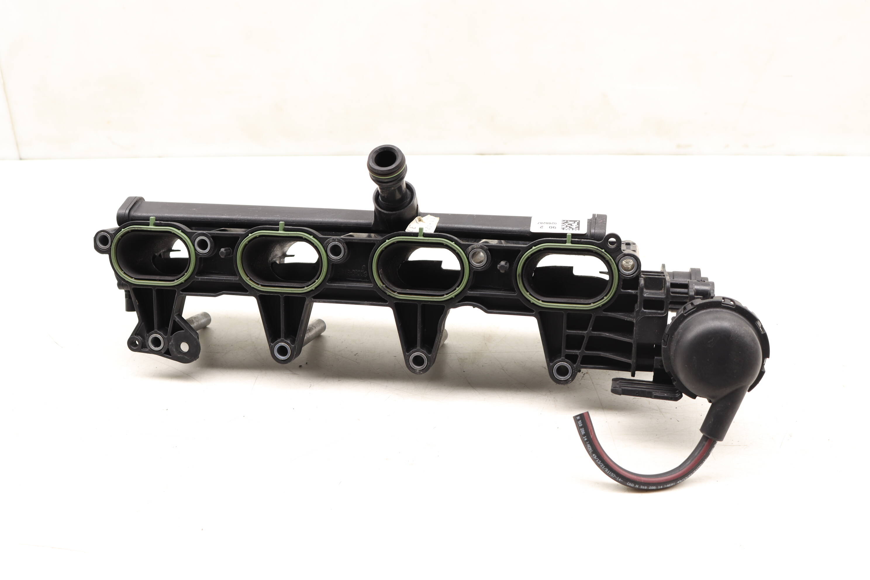 LOWER INTAKE MANIFOLD DISTRIBUTOR - AUDI A4 ALLROAD A5 Q5 - 06H133209F