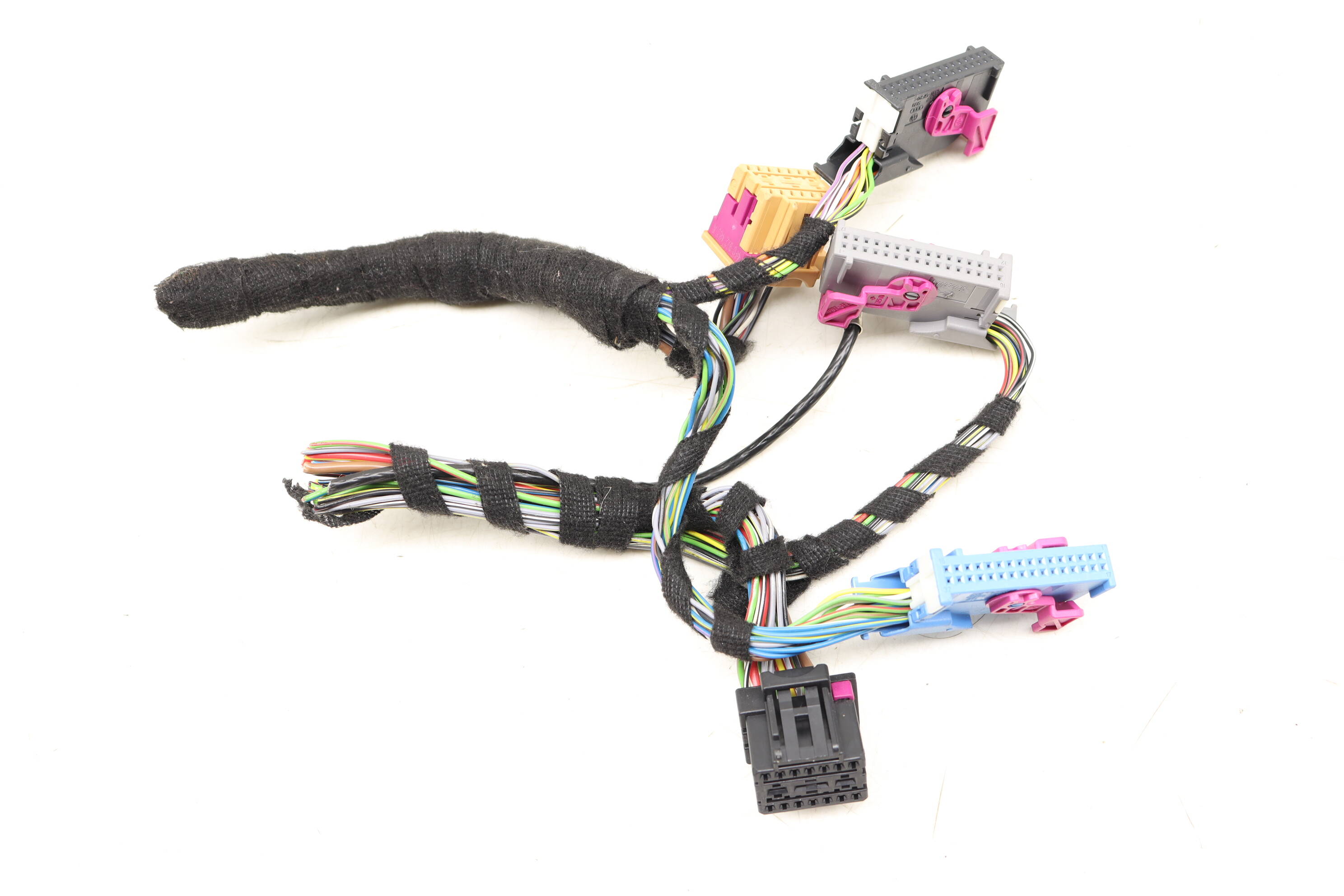 Audi Comfort Control / Ccm Wiring Connector / Pigtail Set