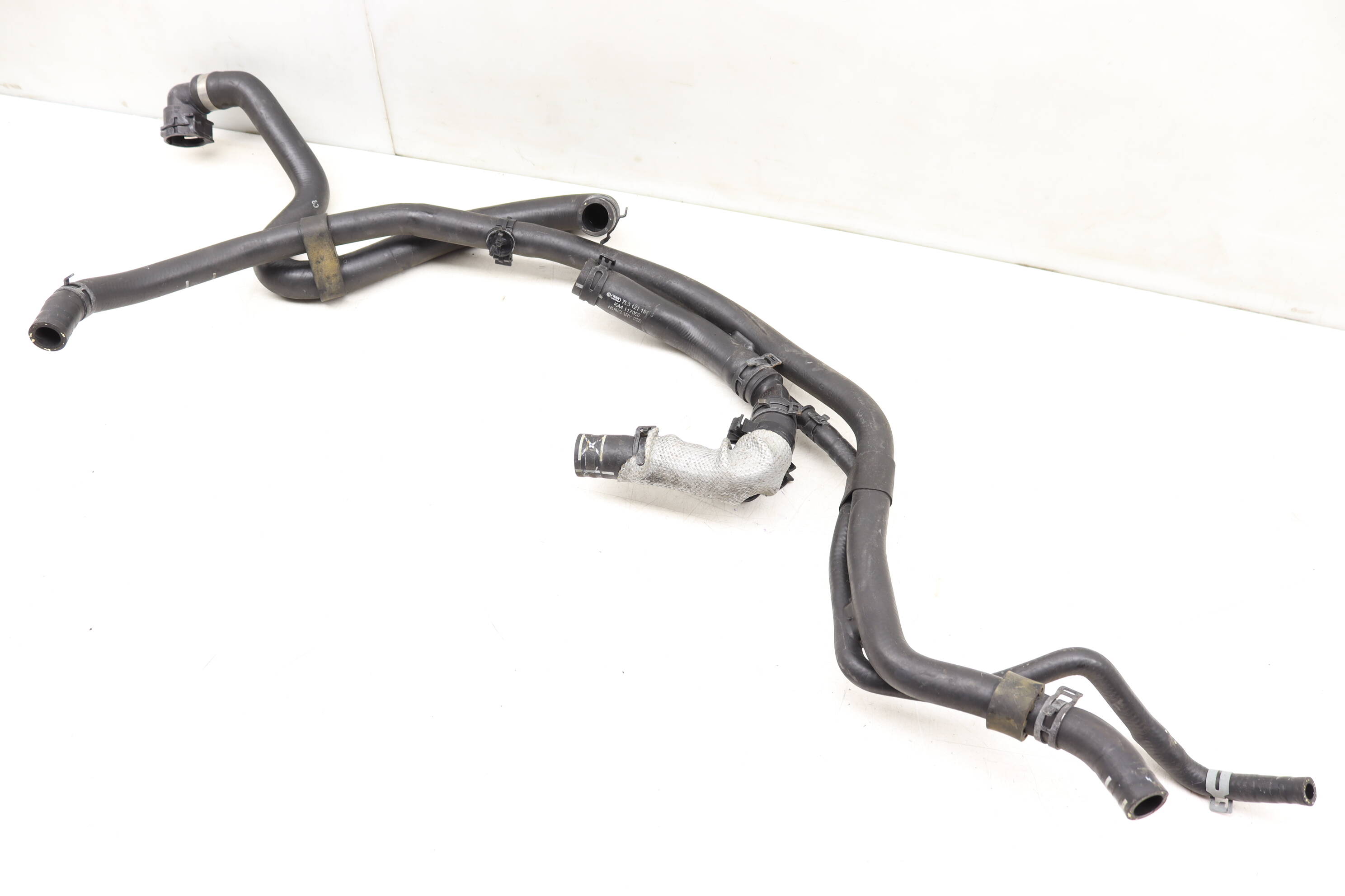 VW Coolant Hose / Line (Touareg) 7L0121156C