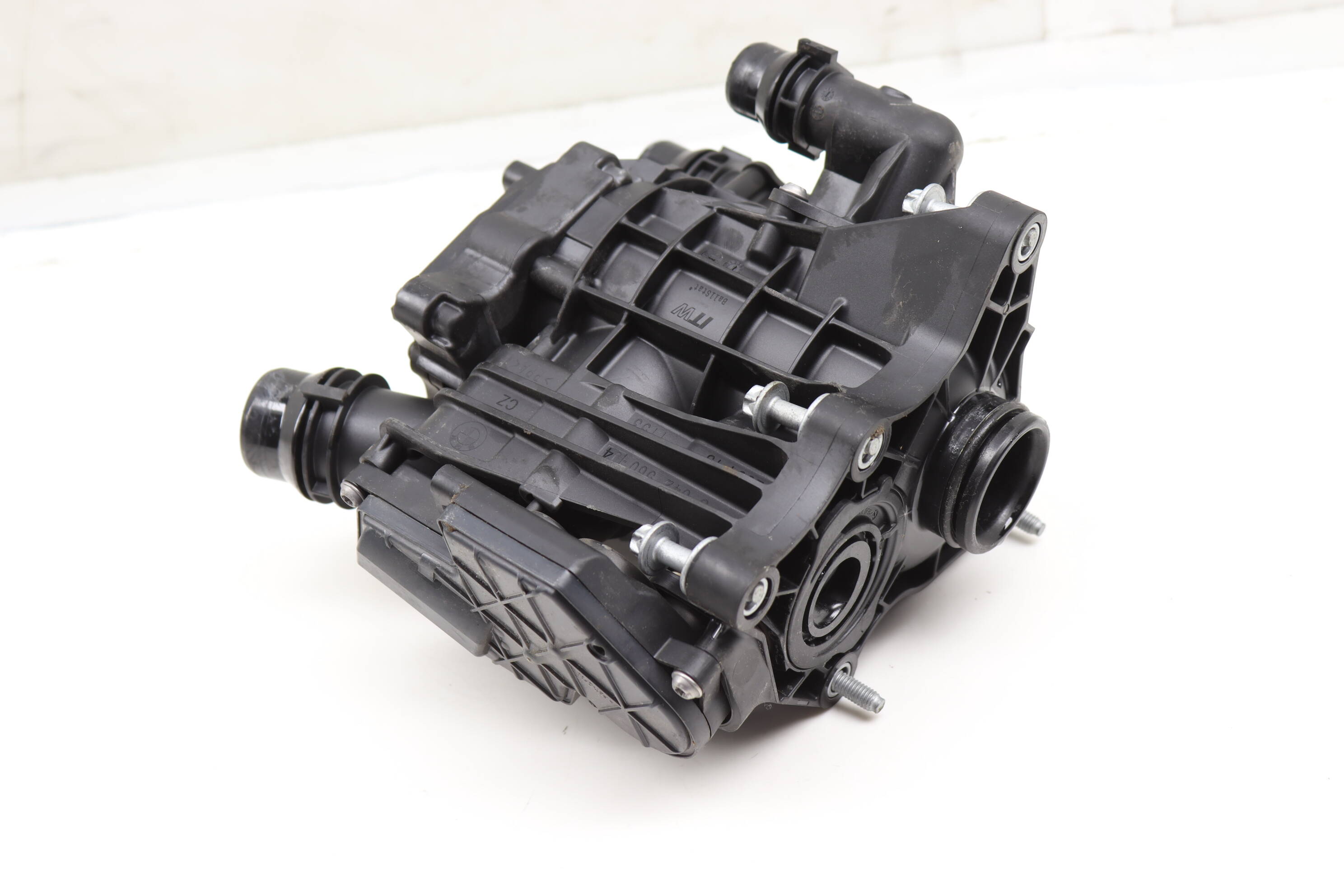 BMW Thermostat W/ Housing 11538642560