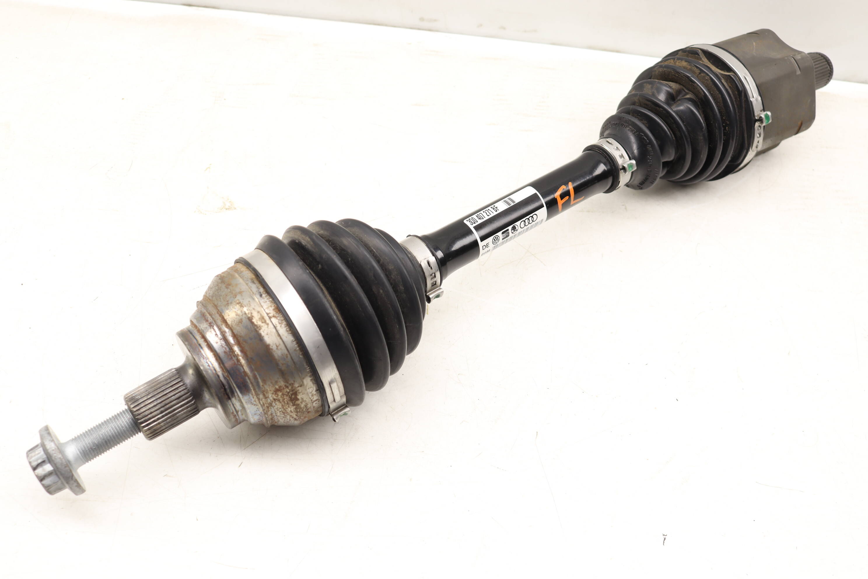 FRONT LEFT - CV AXLE SHAFT - AUDI Q3 - 3Q0407271BF