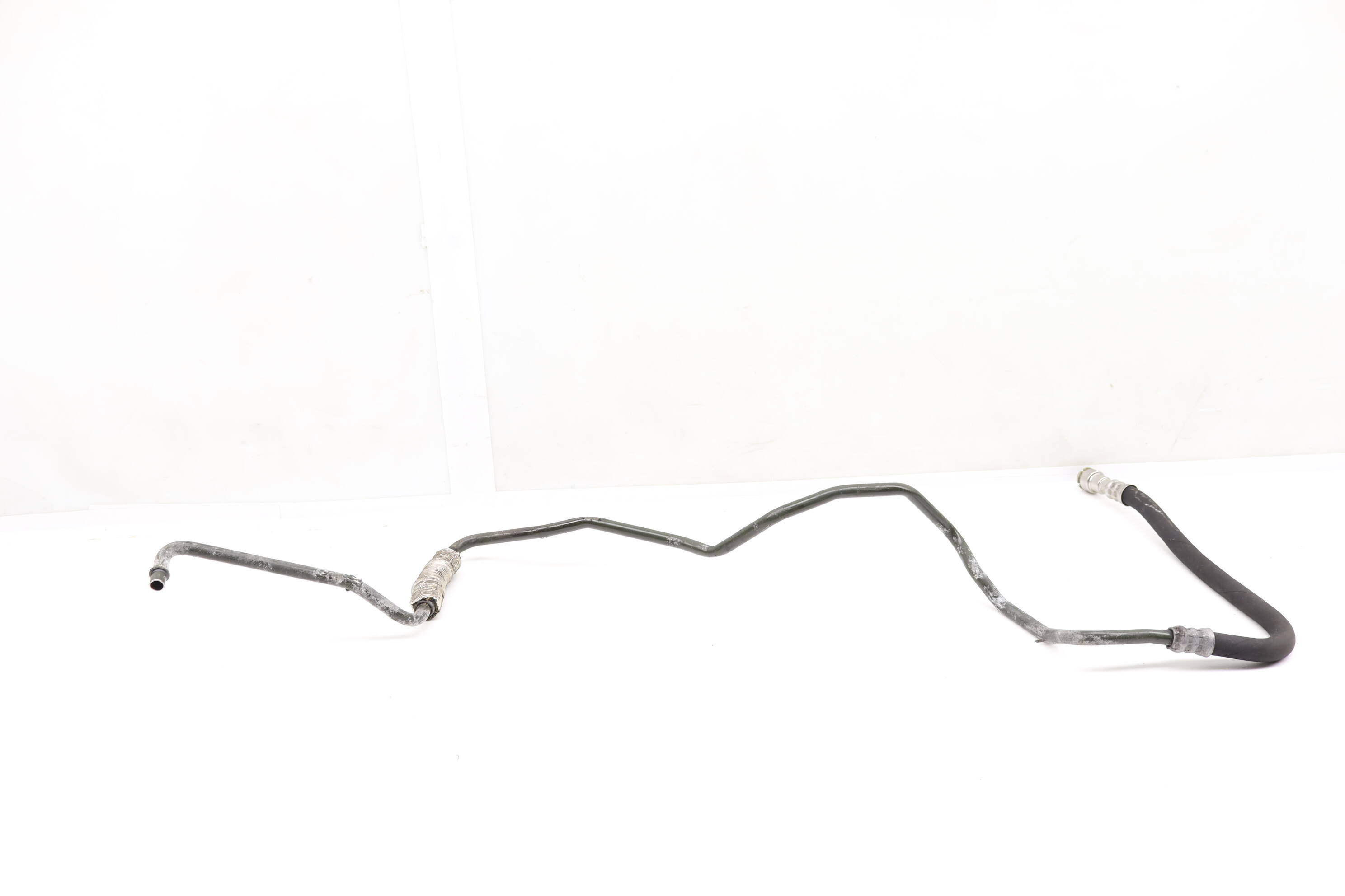 BMW Transmission Oil Cooler Line / Pipe (Inlet) 17227570975