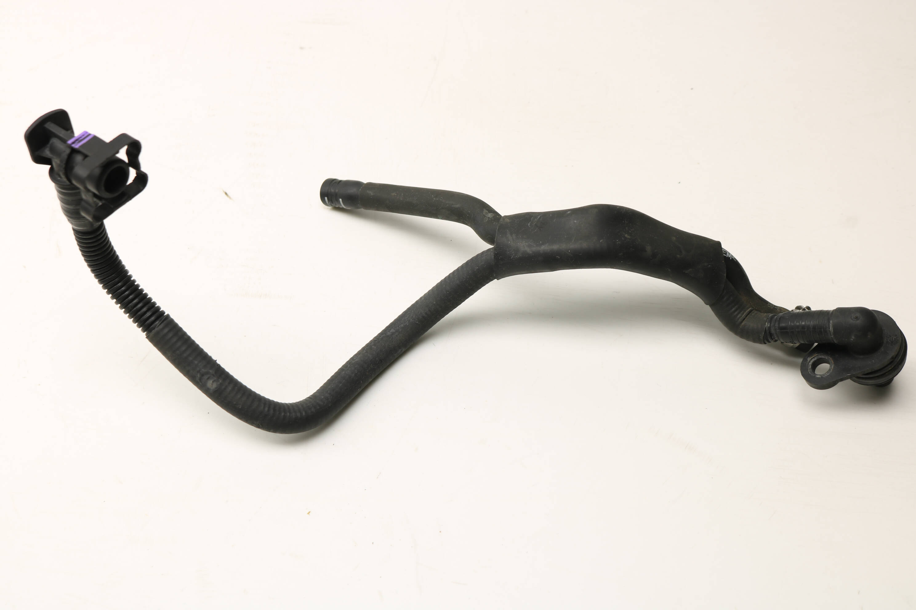 Audi Cylinder Head Tube / Pcv Breather Hose Set 079103217S