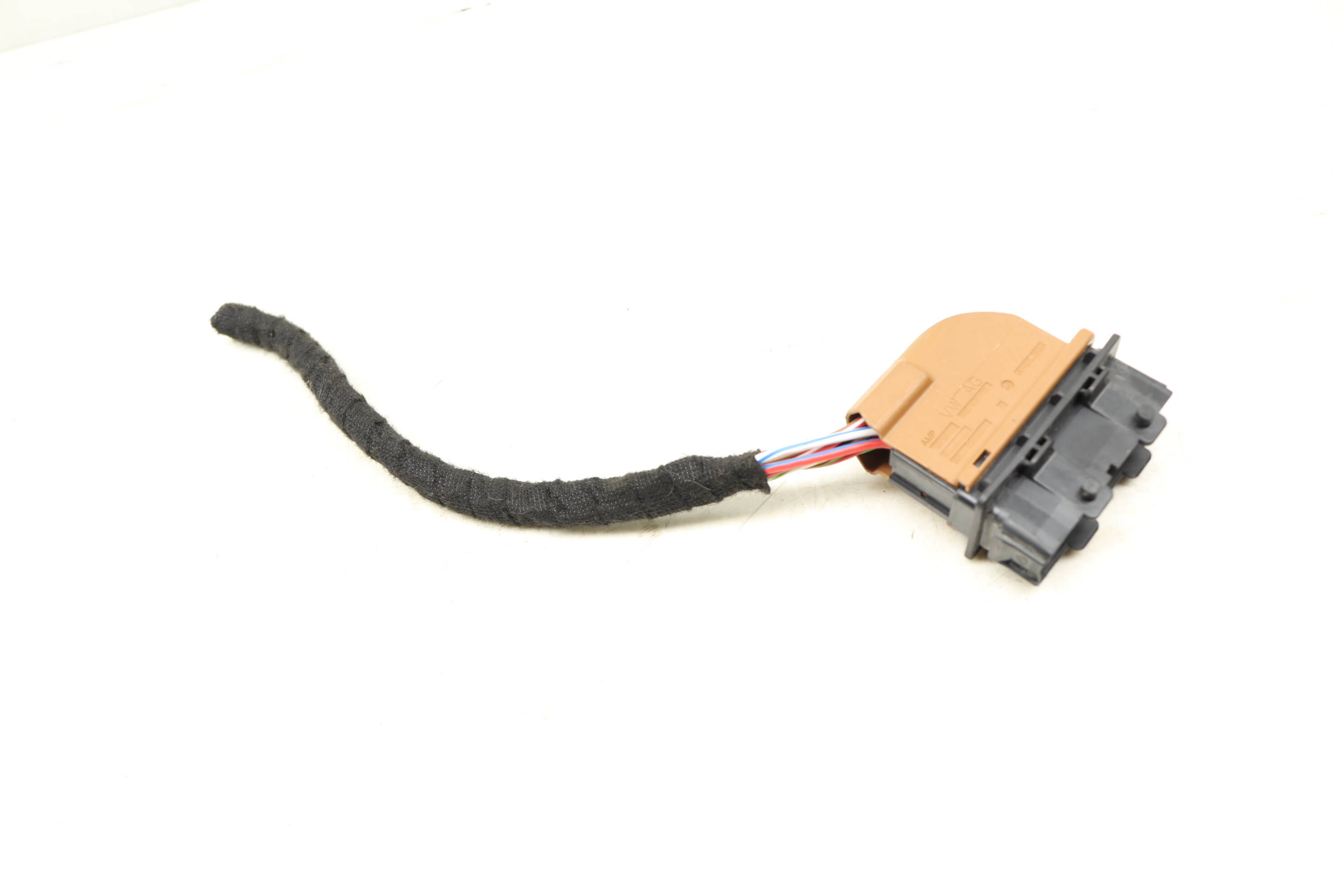 Audi Door Wiring Harness Connector / Pigtail 8R0972701