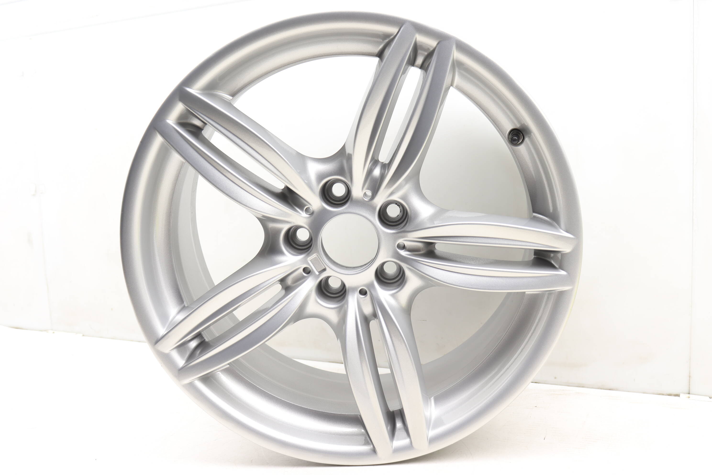 BMW 19" Inch Alloy Wheel / Rim 36117842652