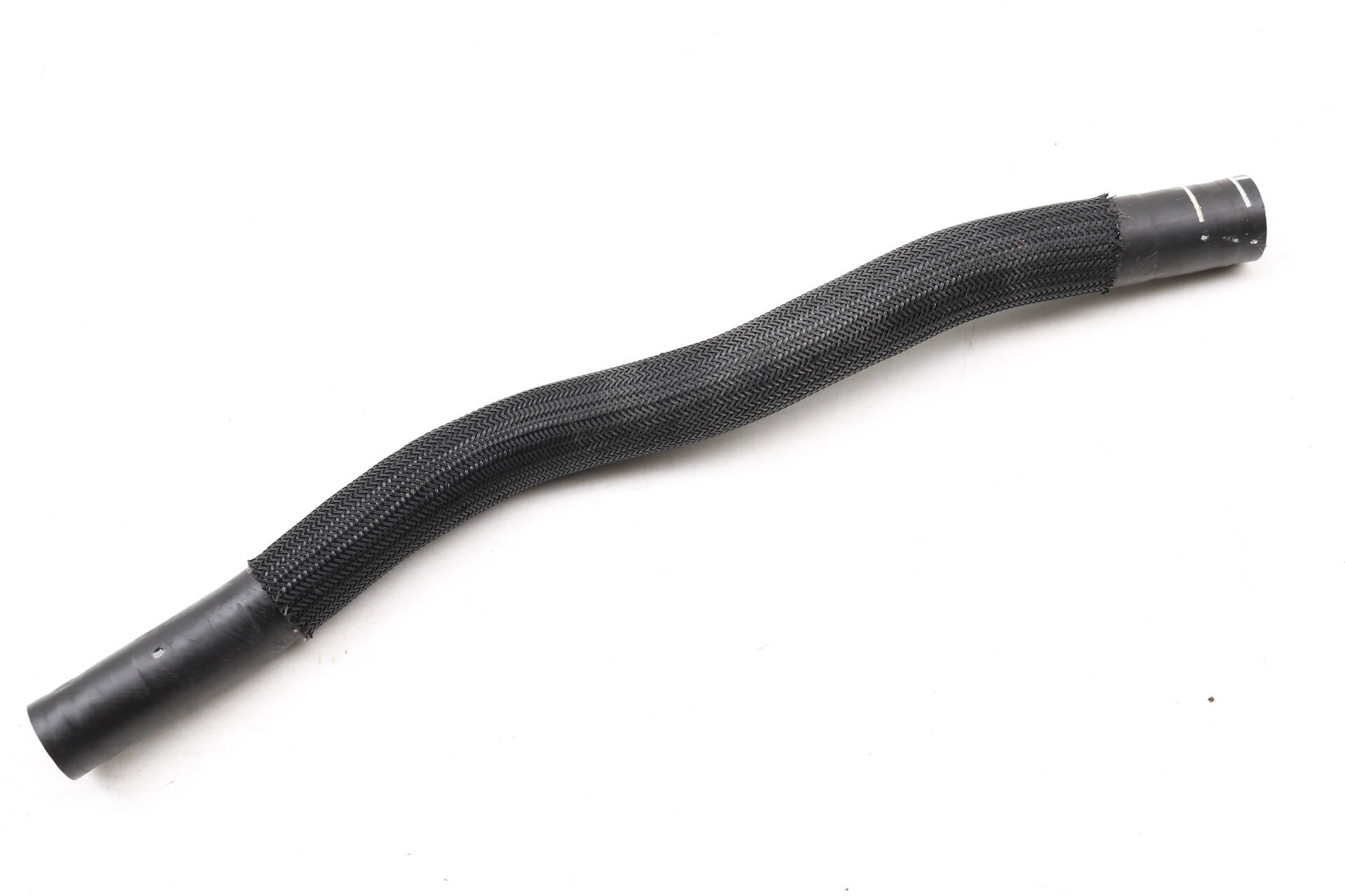 ENGINE OIL COOLER / COOLANT HOSE - AUDI A4 A5 A6 A7 A8 - 06E121082R