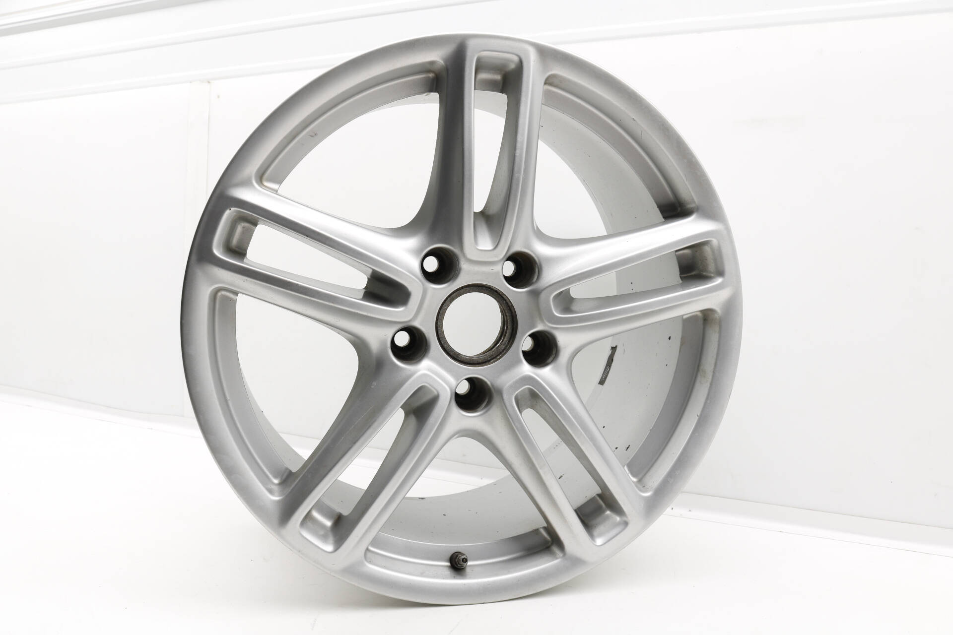 Porsche Rear 19" Inch Alloy Rim / Wheel (Panamera) 97036216000