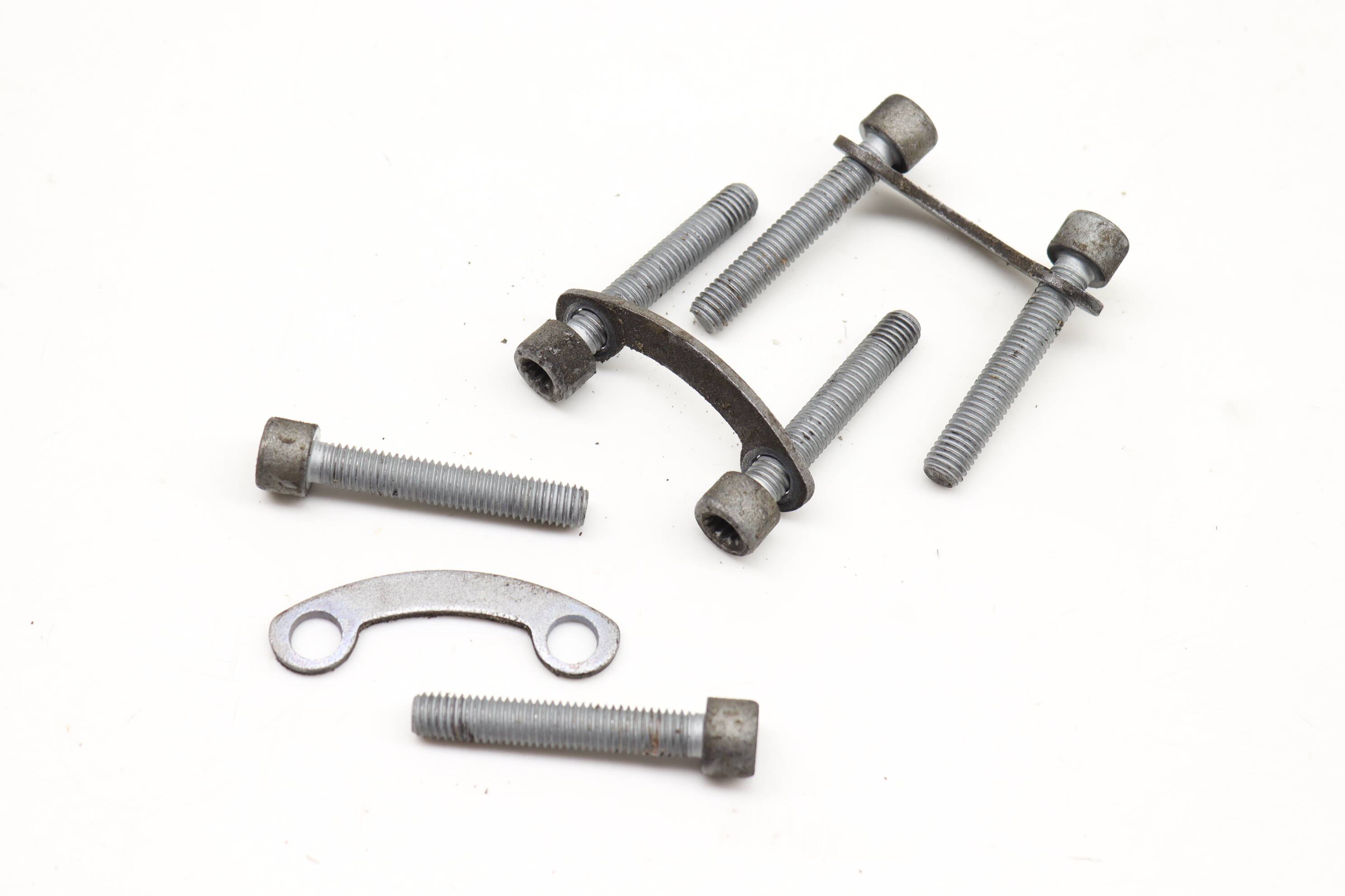 OEM Used Volkswagen Beetle Fasteners | Clips | Bolts Parts