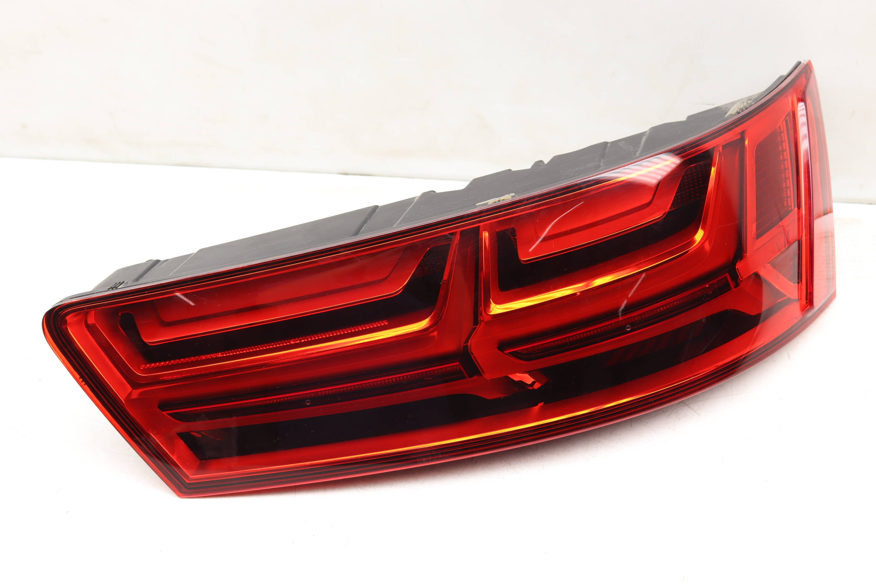 OEM Used Audi Q7 Lighting Parts