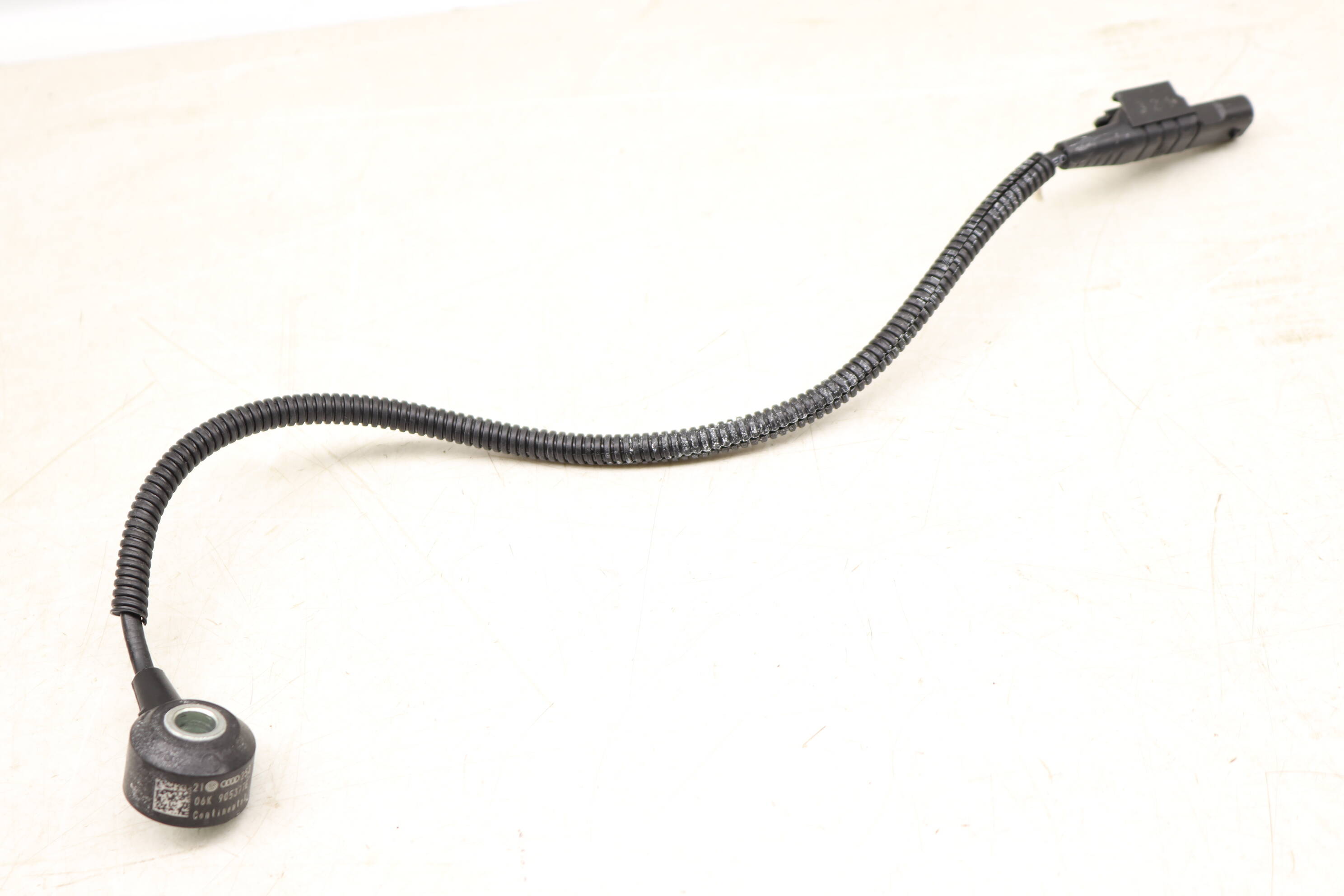 Audi Engine Knock Sensor 06K905377E