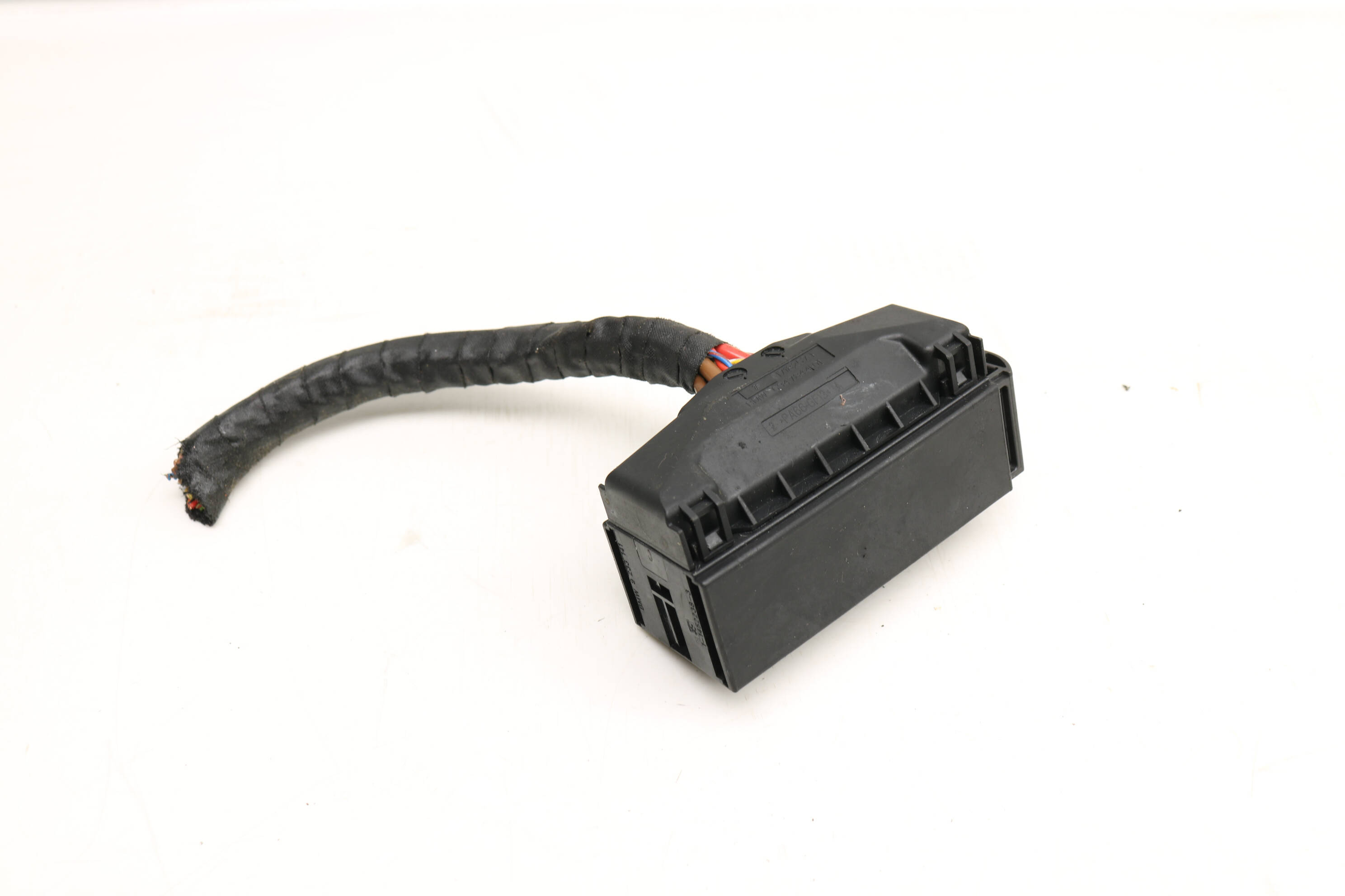 ABS PUMP MODULE WIRING CONNECTOR / PIGTAIL - BMW 325XI 328I XDRIVE